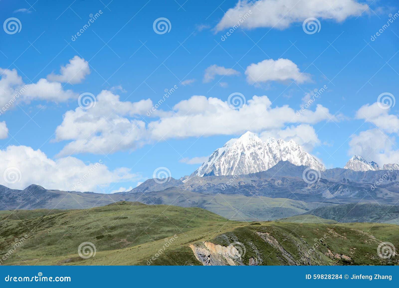Laya Snow Mountain stock photo. Image of landscape, clouds - 59828284