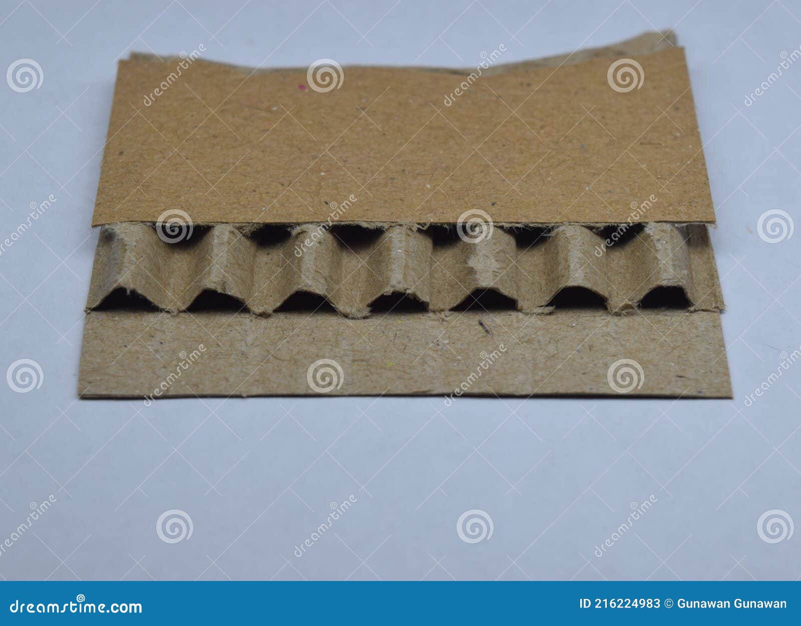 The 3-layer Corrugated Cardboard Consists Of One Layers Of Corrugated ...