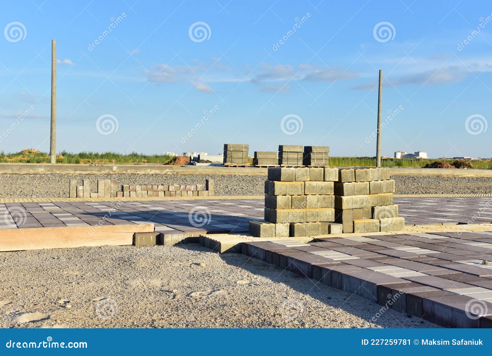 Screeding Sand For Installing Borders, Curbs And Concrete Blocks On The ...