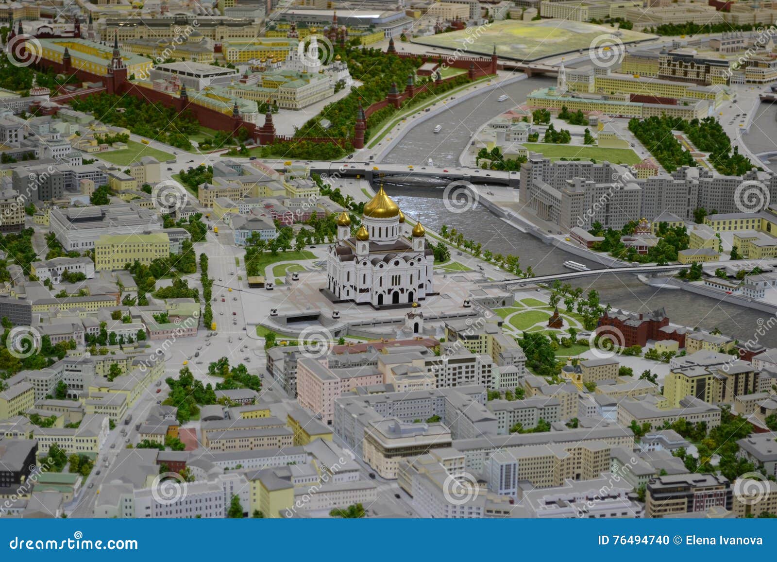 The Layout of the City of Moscow Editorial Image - Image of papier ...