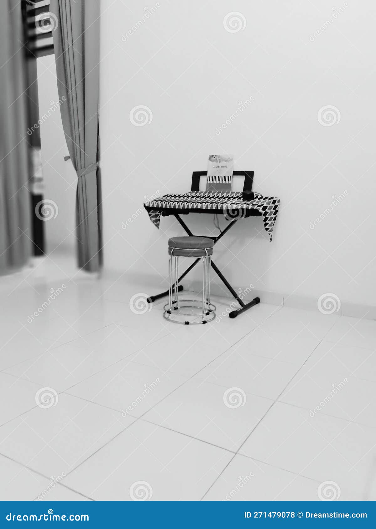 The Layout of the Piano Musical Instrument in the House Stock Photo ...