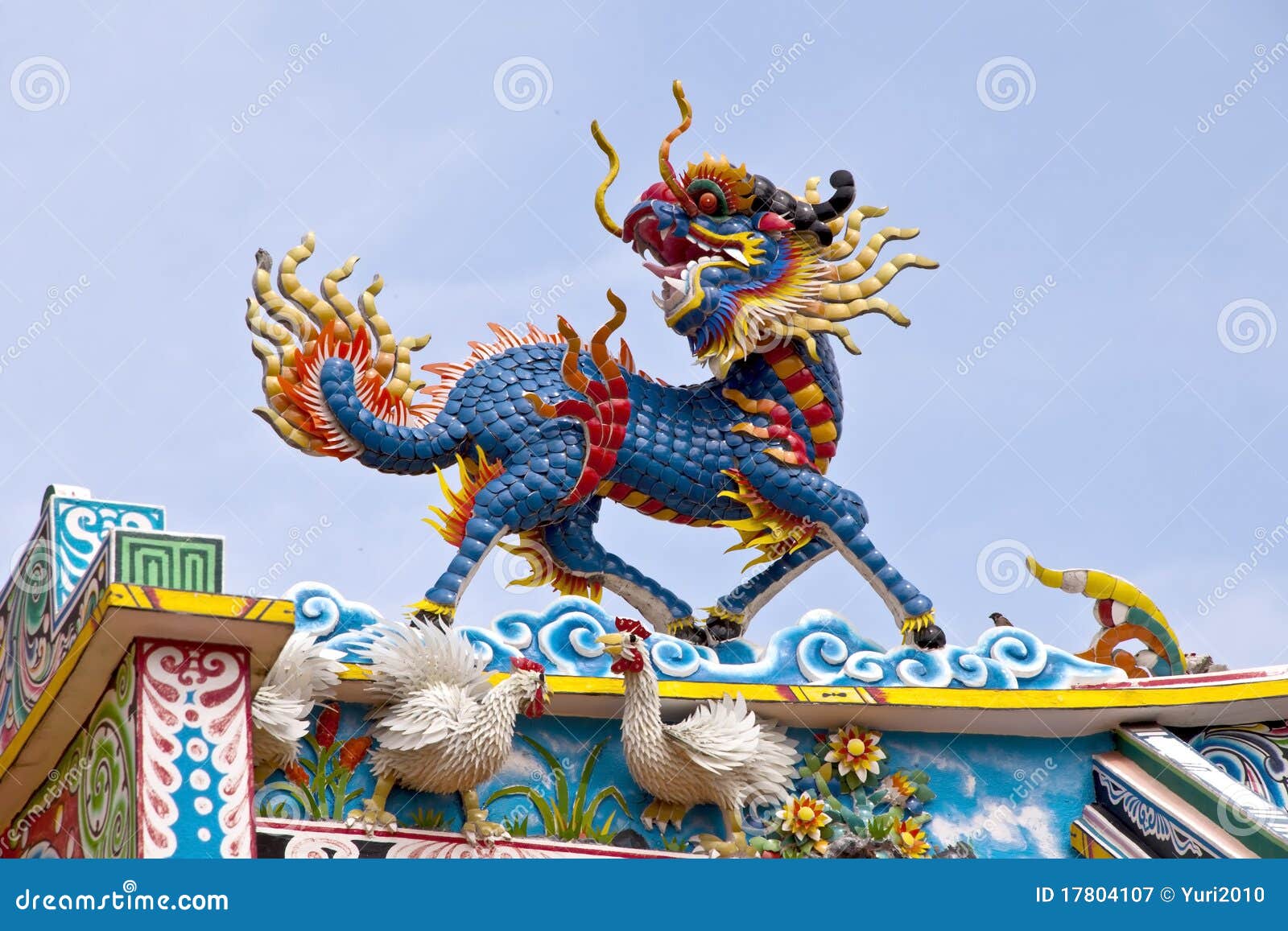 León chino imagen de archivo. Imagen de nube, asia, legendario - 17804107