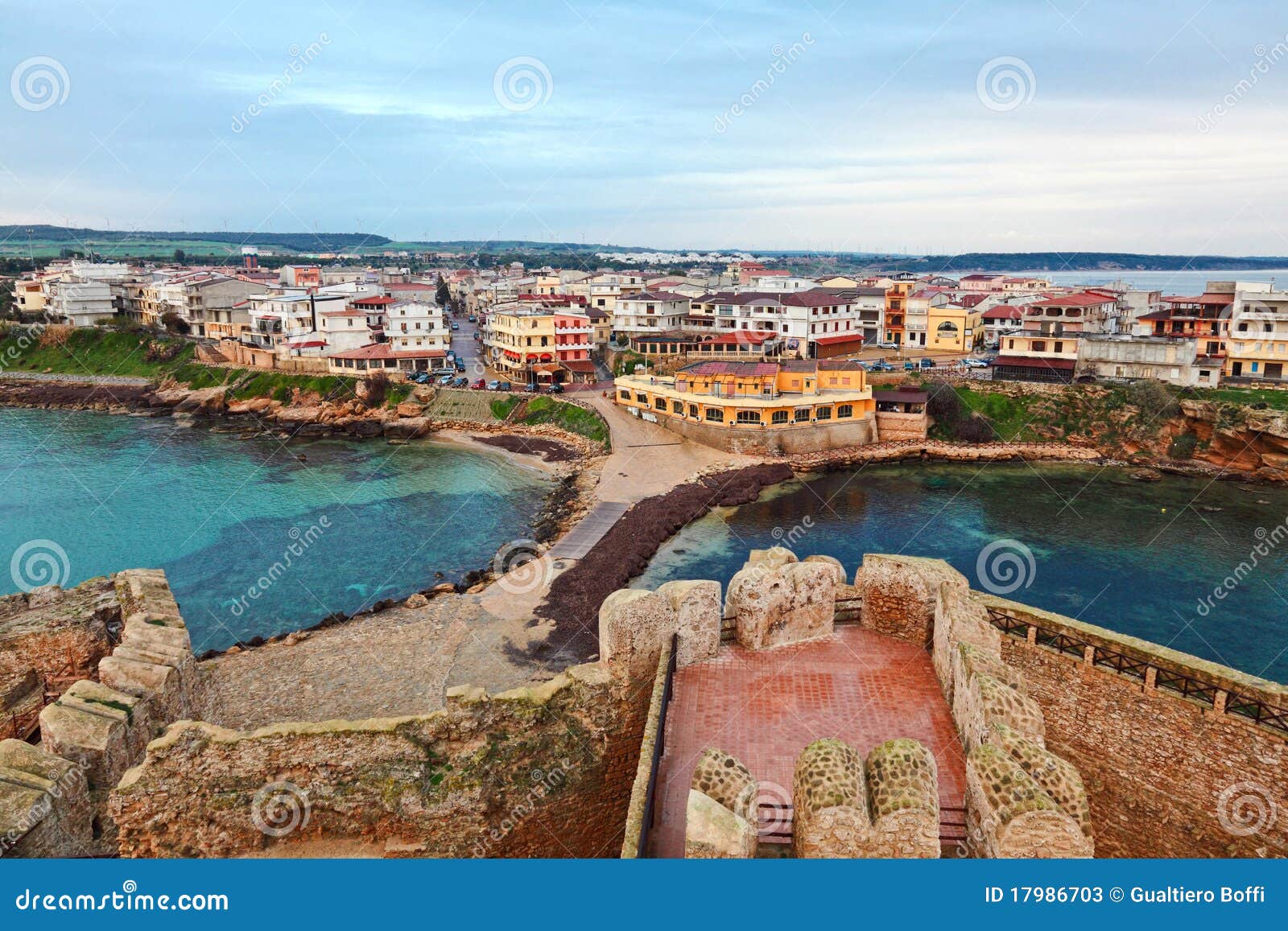 Le castella stock image. Image of europe, outdoor, architecture - 17986703