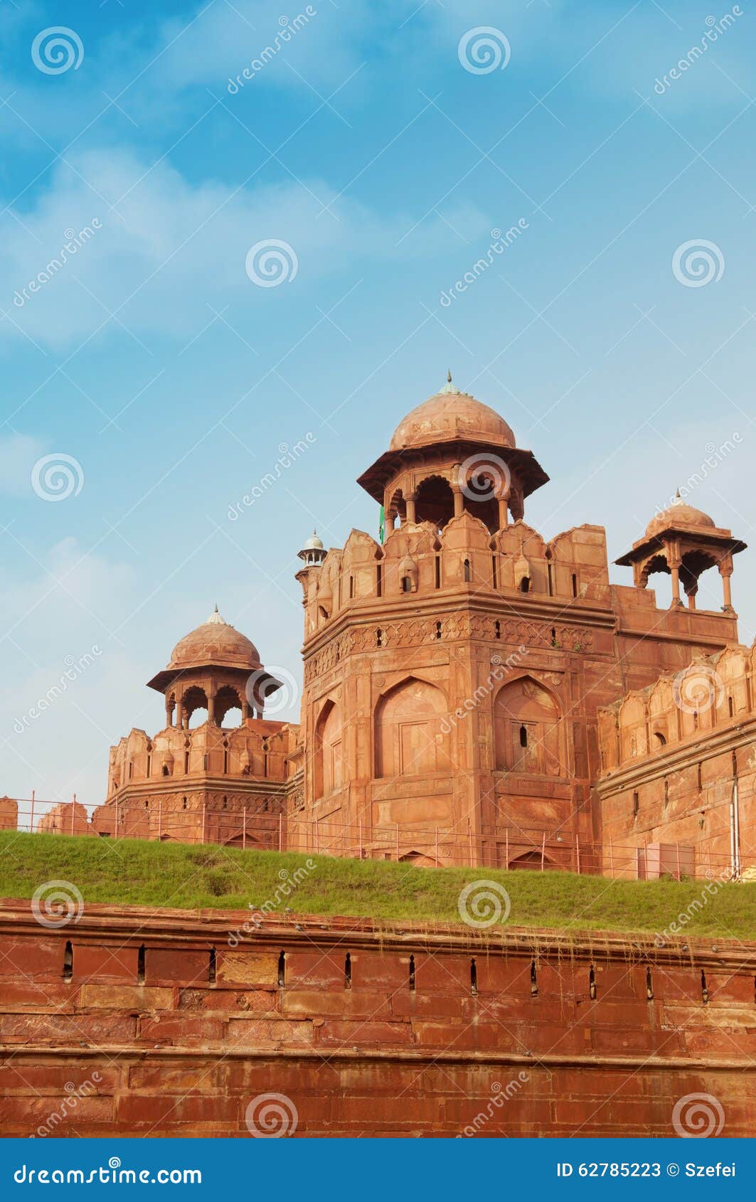 Le fort rouge image stock. Image du grand, patrimoine - 62785223