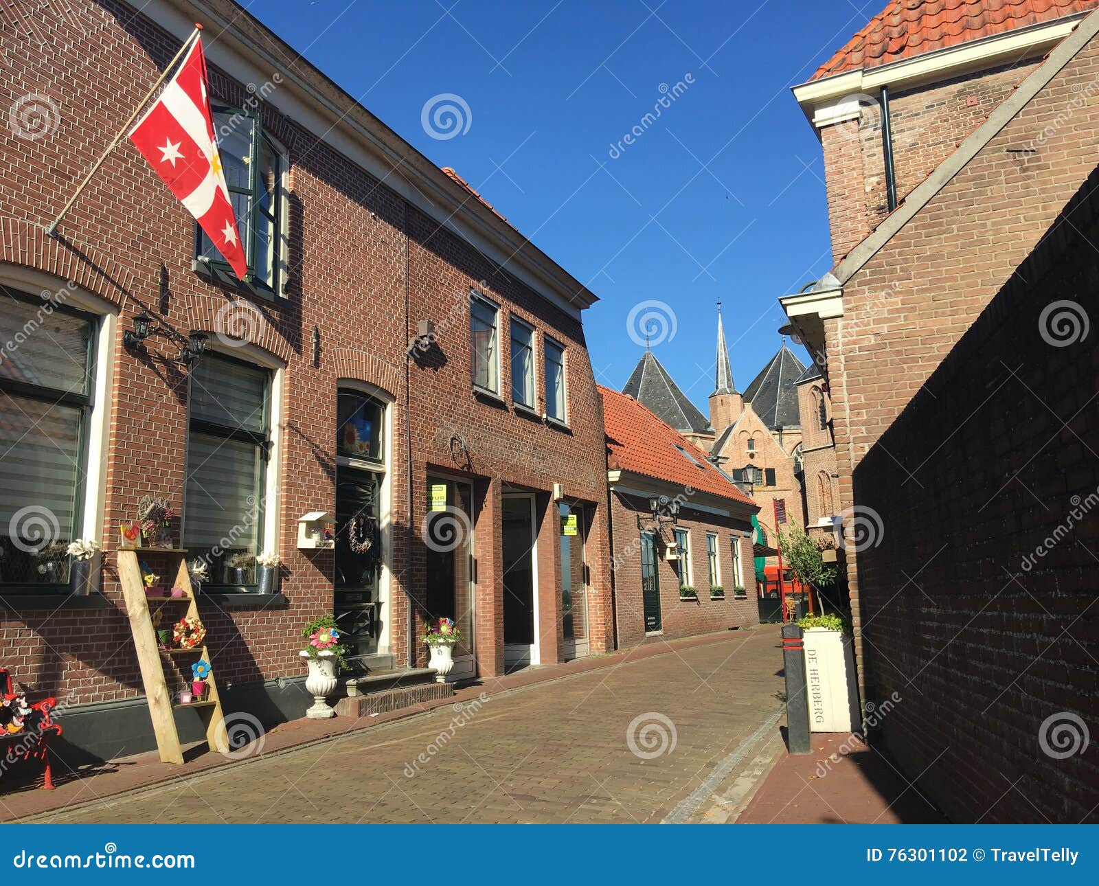 Le Kerkstraat Dans Vollenhove Photographie éditorial - Image du bleu ...