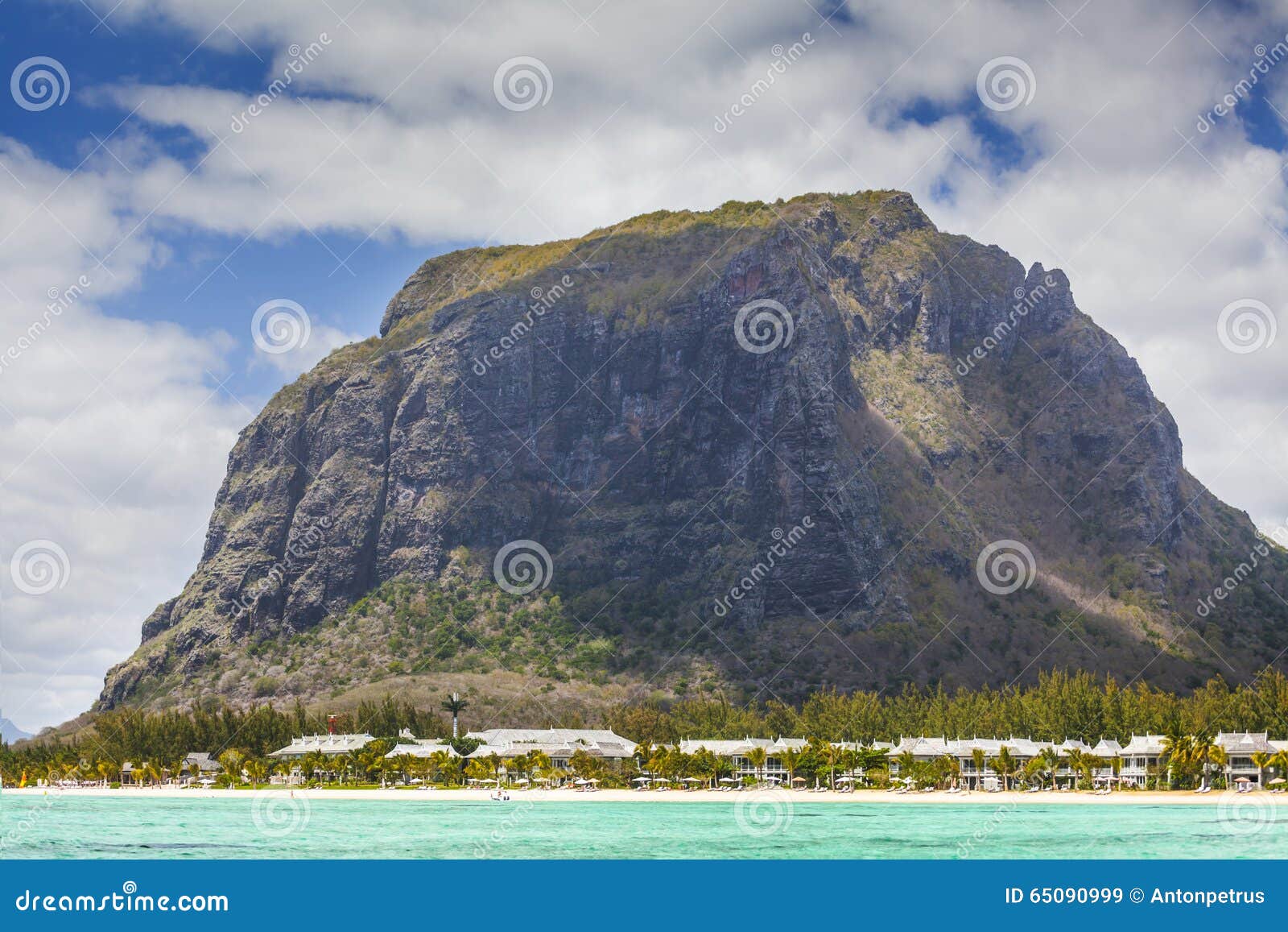 Le Morne mountain stock image. Image of maurice, tropics - 65090999