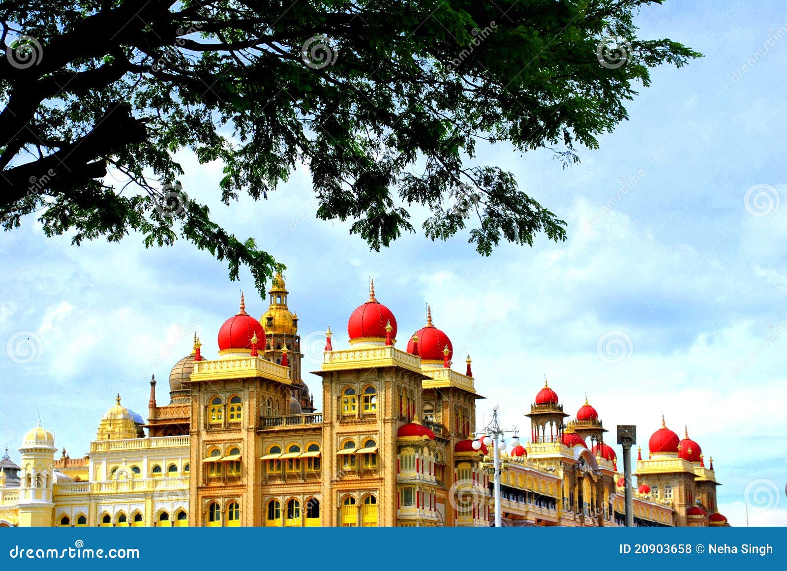 Le Palais De Mysore Dans La Ville Mysore, Inde Photo stock - Image du ...