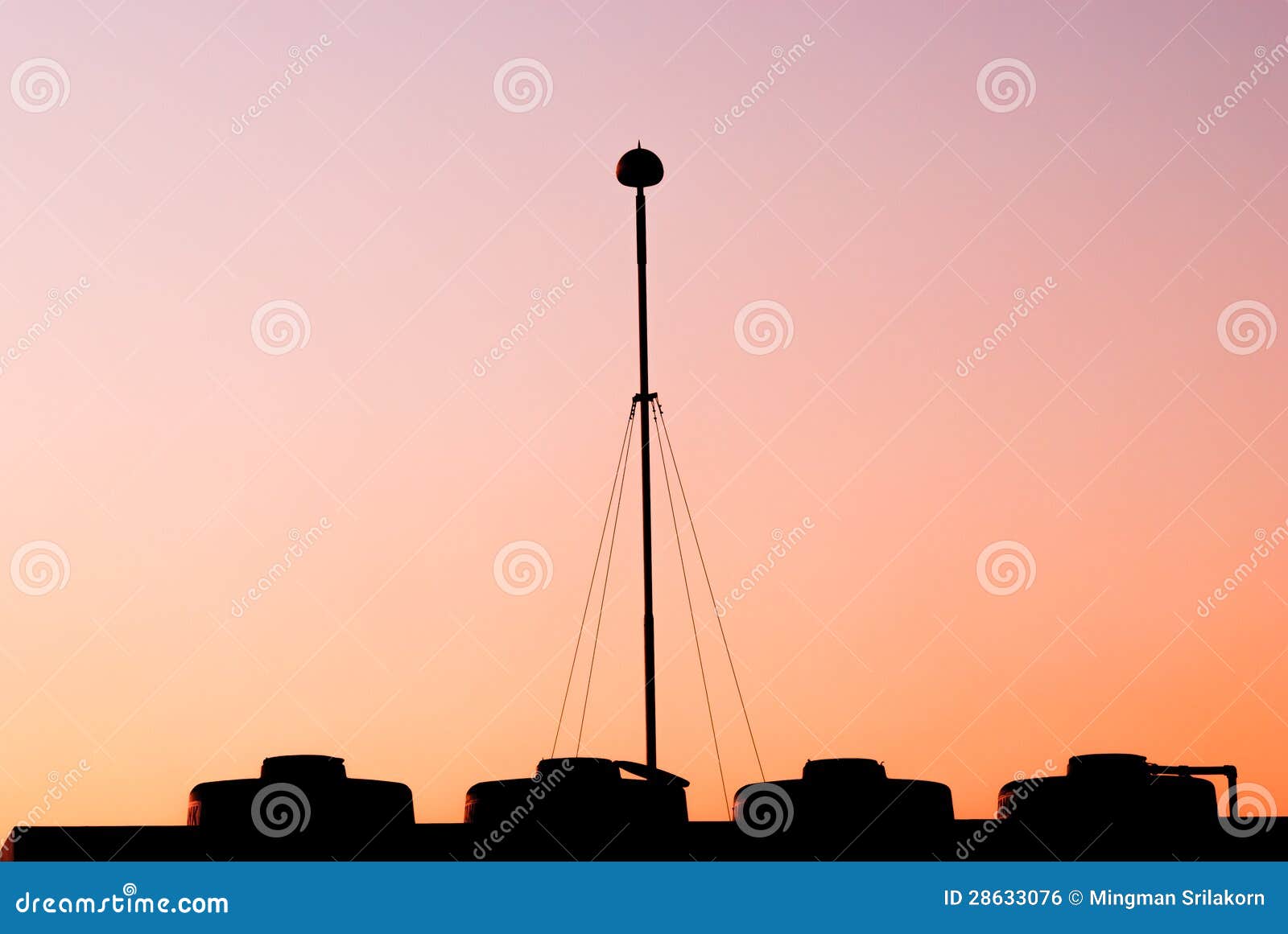 Le paratonnerre photo stock. Image du industrie, énergie - 28633076