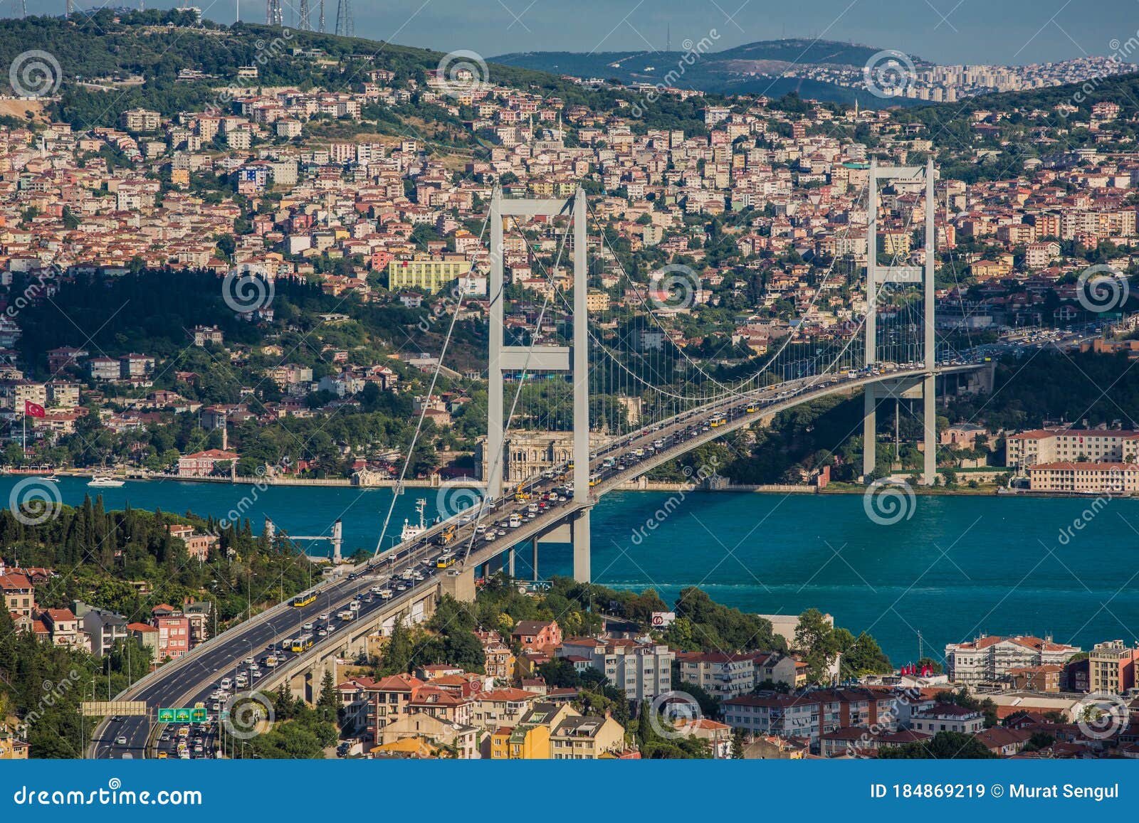 Le pont du bosphore image stock. Image du marmara, bateau - 184869219