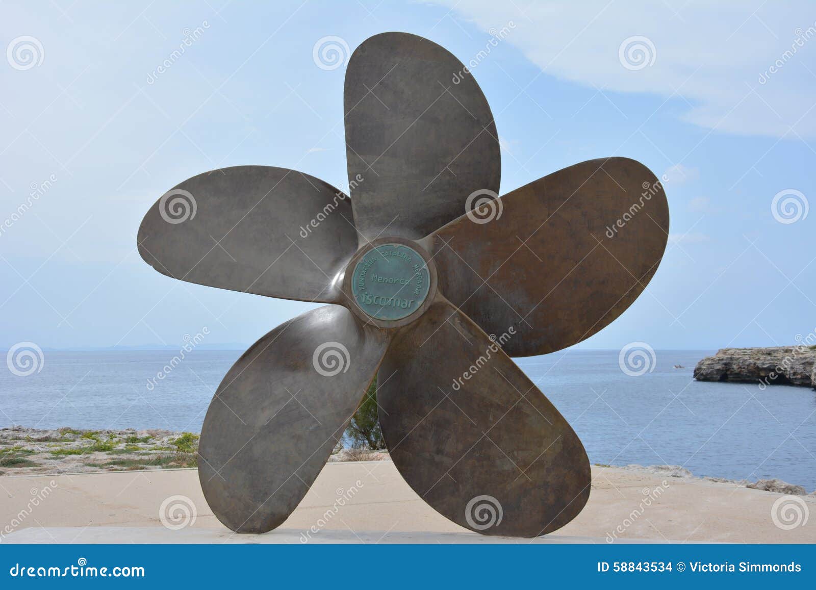 Le propulseur du bateau image stock éditorial. Image du océan - 58843534