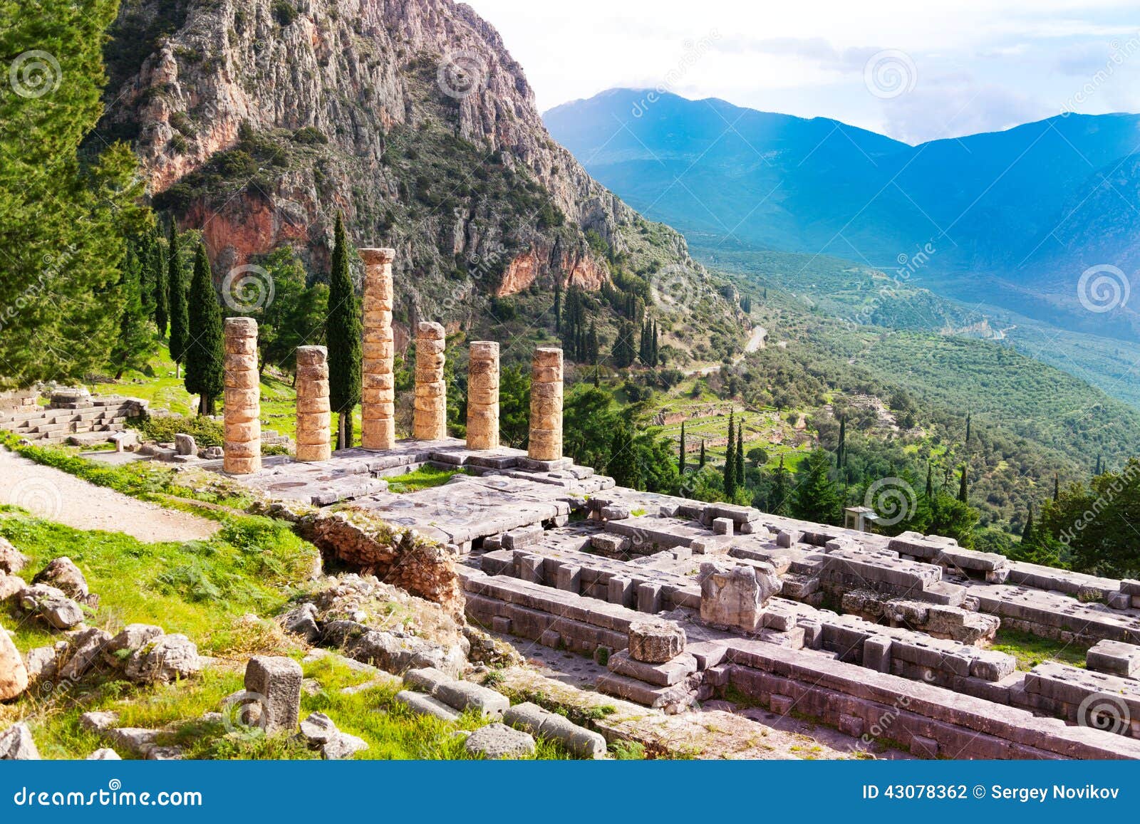 Le Rovine Del Tempio Di Apollo Fotografia Stock - Immagine di arte ...
