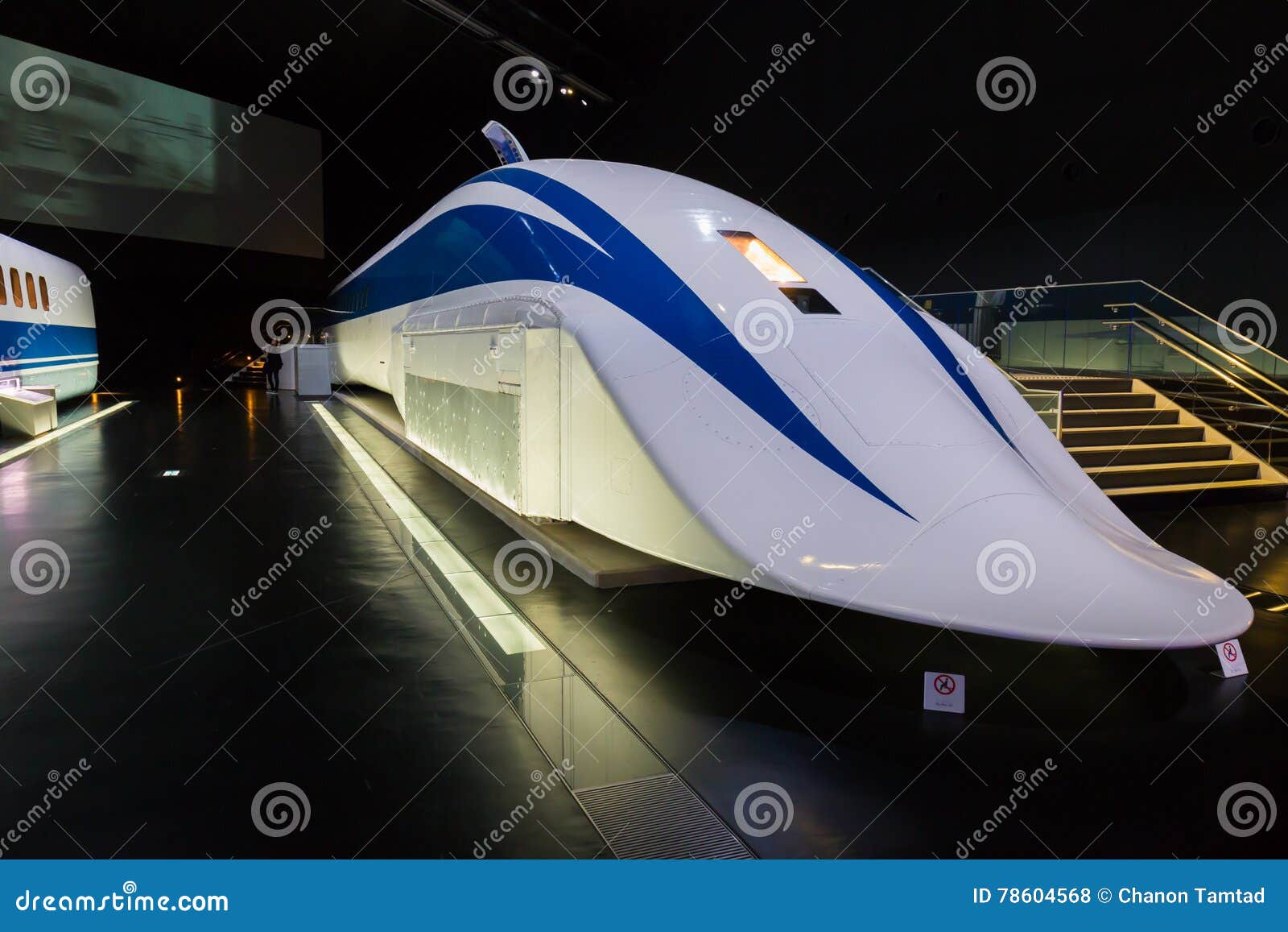 Le SCMaglev Et Le Parc Ferroviaire Photo stock éditorial - Image du ...