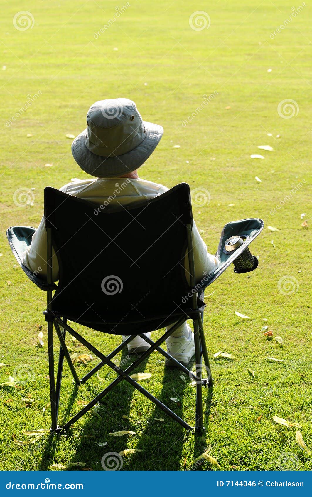 Le spectateur photo stock. Image du loisirs, angleterre - 7144046