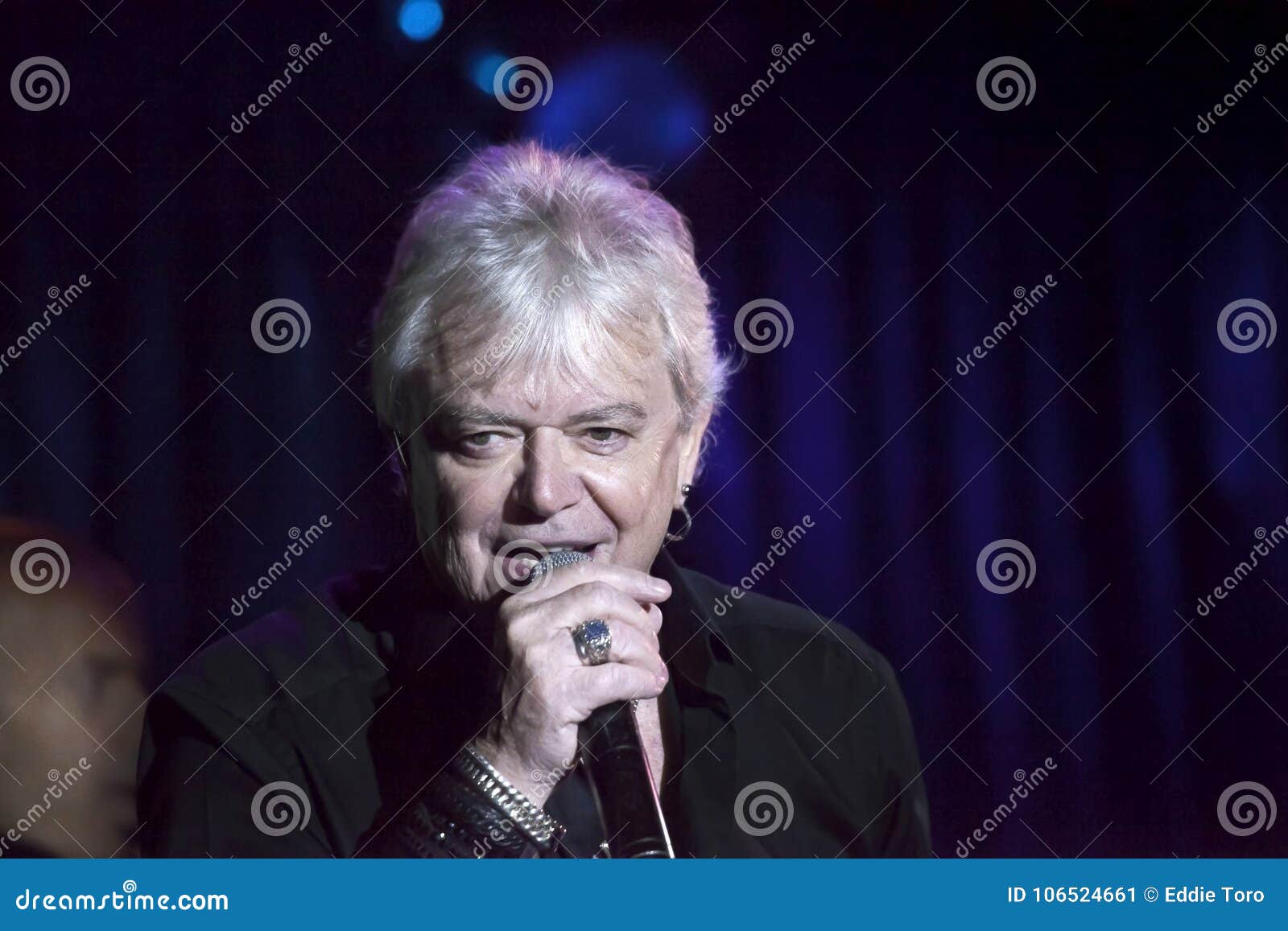 Lead Singer Russell Hitchcock of Air Supply Performs at B.B. Kin ... Lead Singer Russell Hitchcock of Air Supply Performs at B.B. Kin ...