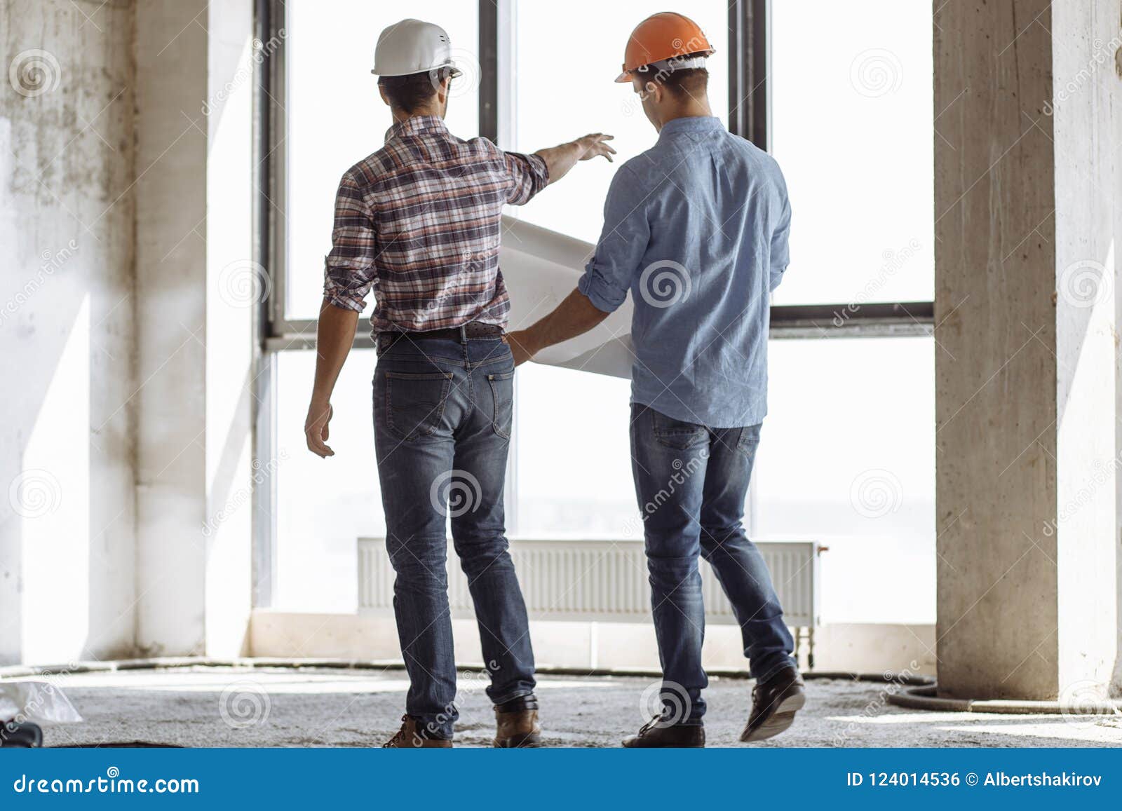 The Leader of Builders is Orginizing the Work of Team Stock Photo ...