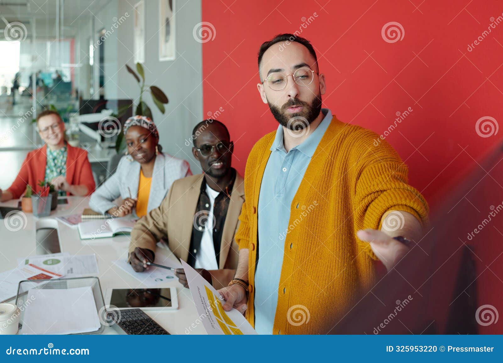 Leading Team Meeting with Visual Presentation in Office Stock Photo ...