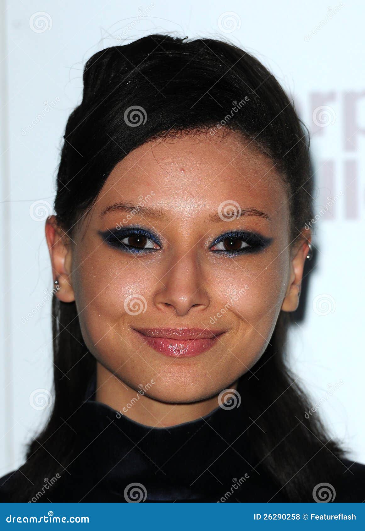 Leah Weller editorial stock photo. Image of serpentine - 26290258