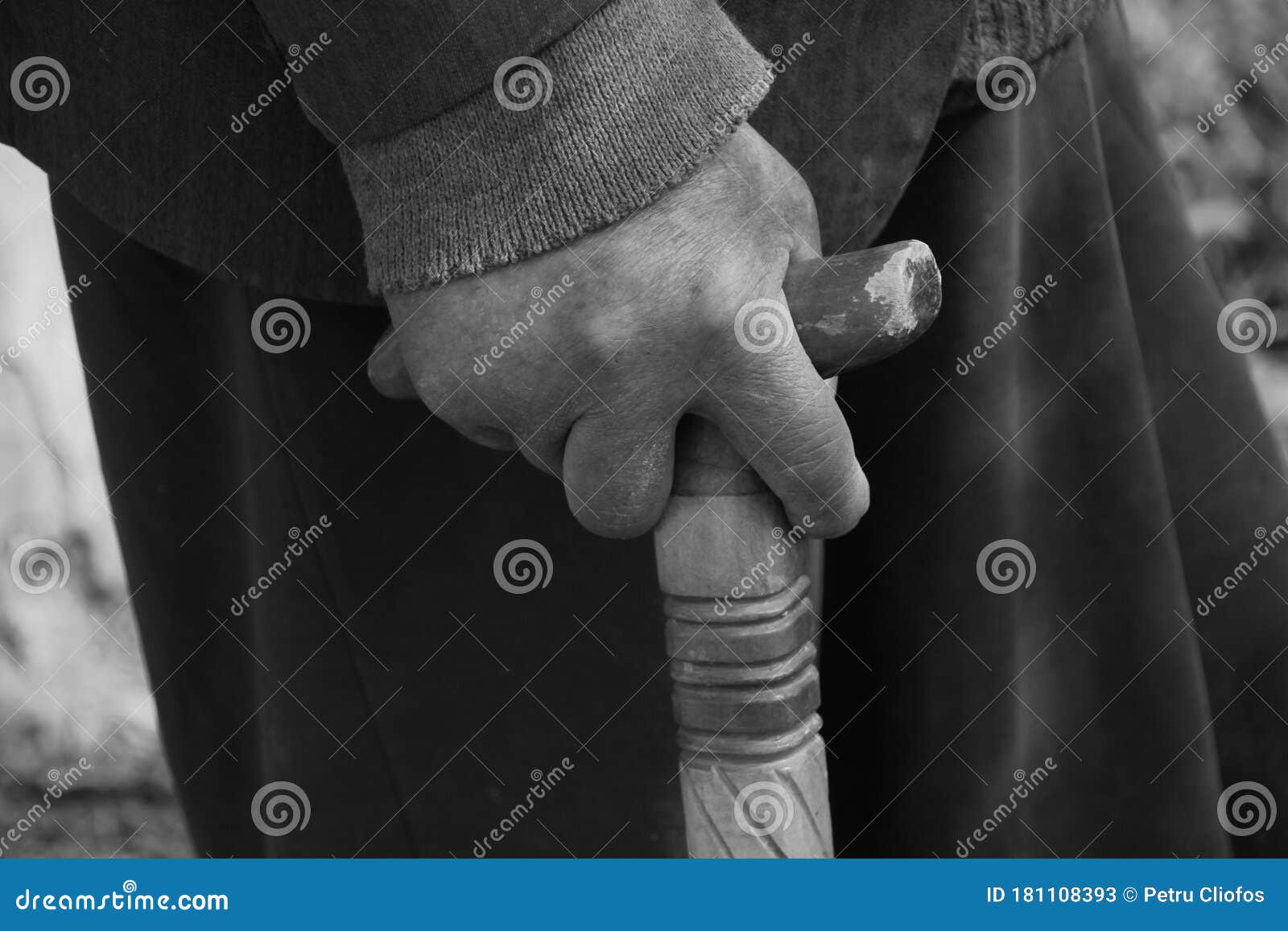 He leans on the crutch stock image. Image of helplessness - 181108393