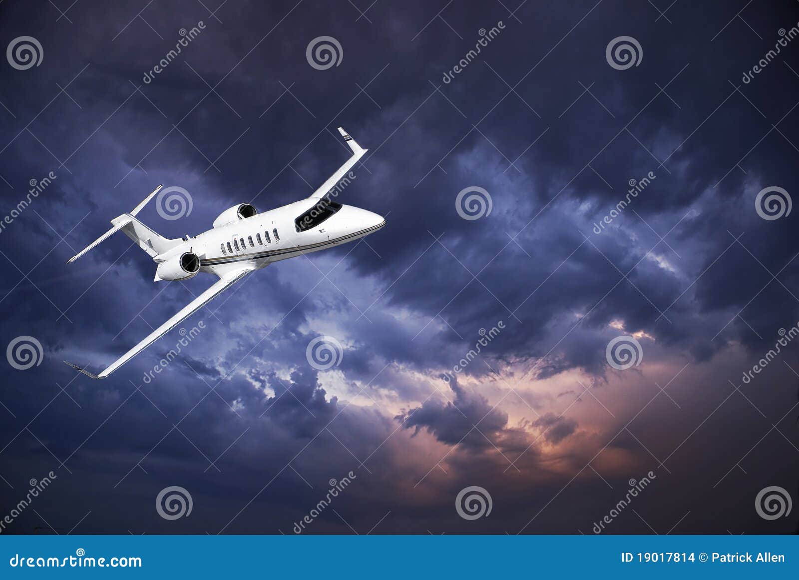 Learjet 45 with Storm Clouds Stock Photo - Image of airshow, flier ...