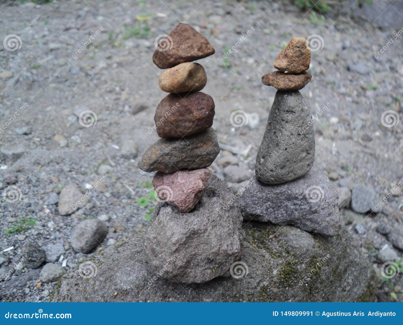 Learn the Art of Stacking Stone Stock Image - Image of learn ...