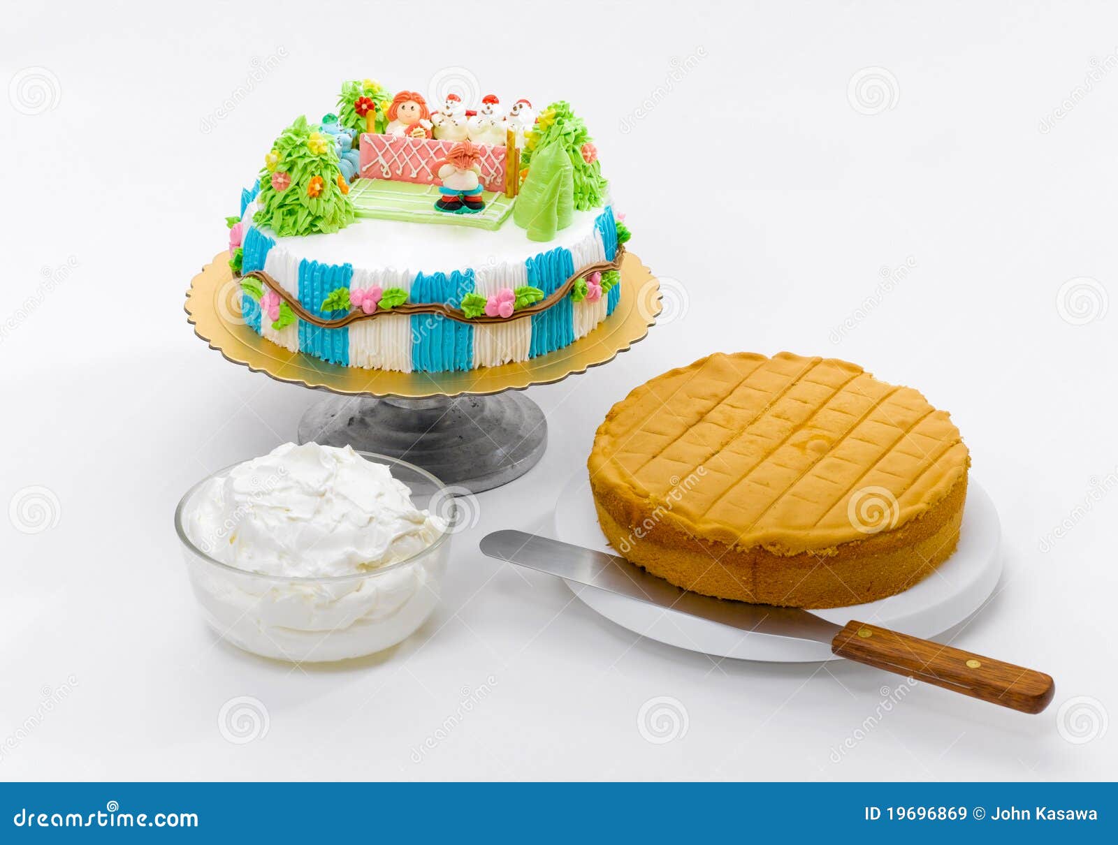 Preparing To Make Childrens Cake Stock Image - Image of cream, birthday ...