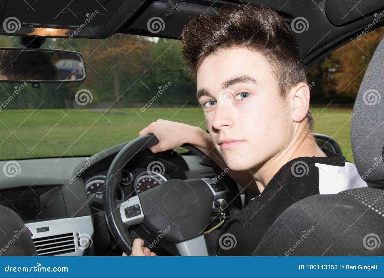 Learner Driver stock image. Image of right, fail, exam - 100143153