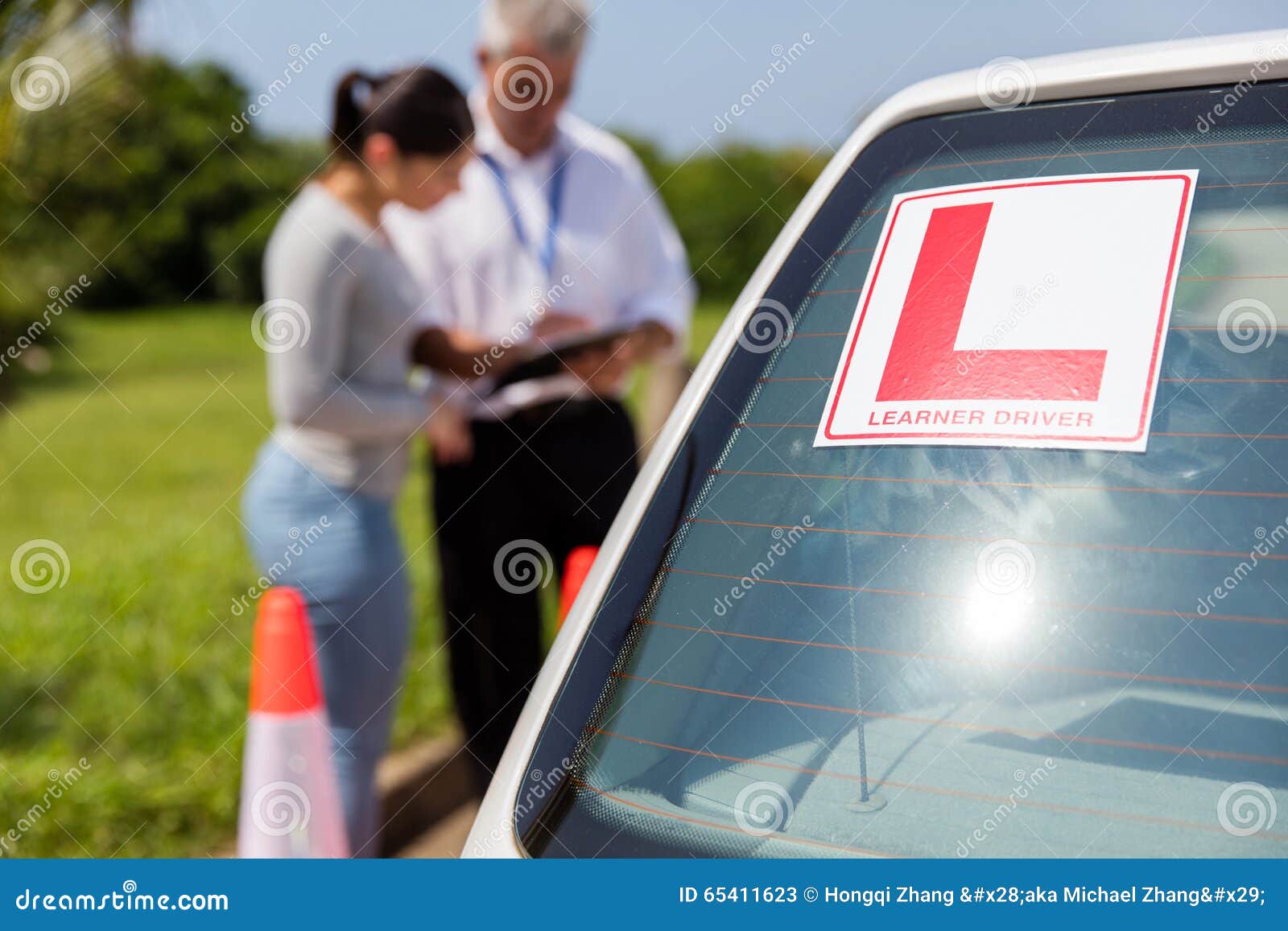 Learner driver sign car stock image. Image of checklist - 65411623