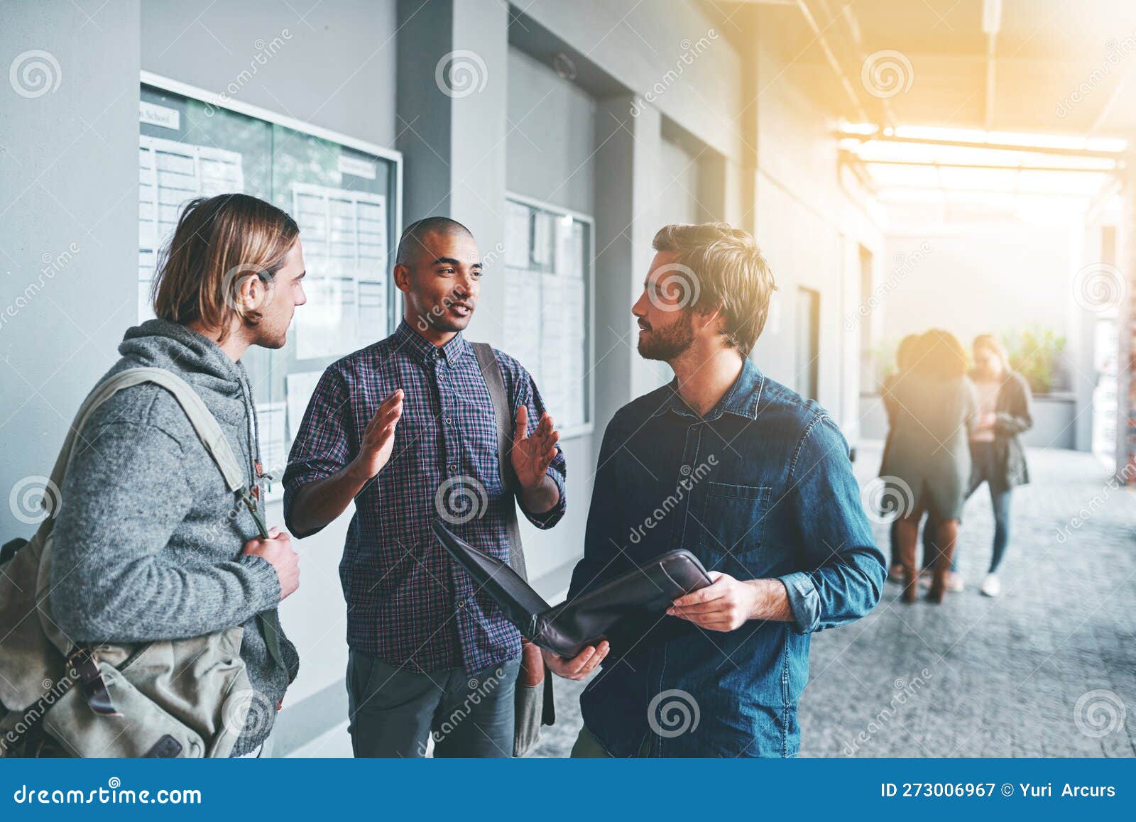 Learning is Better when we Do it Together. a Group of Young Students ...