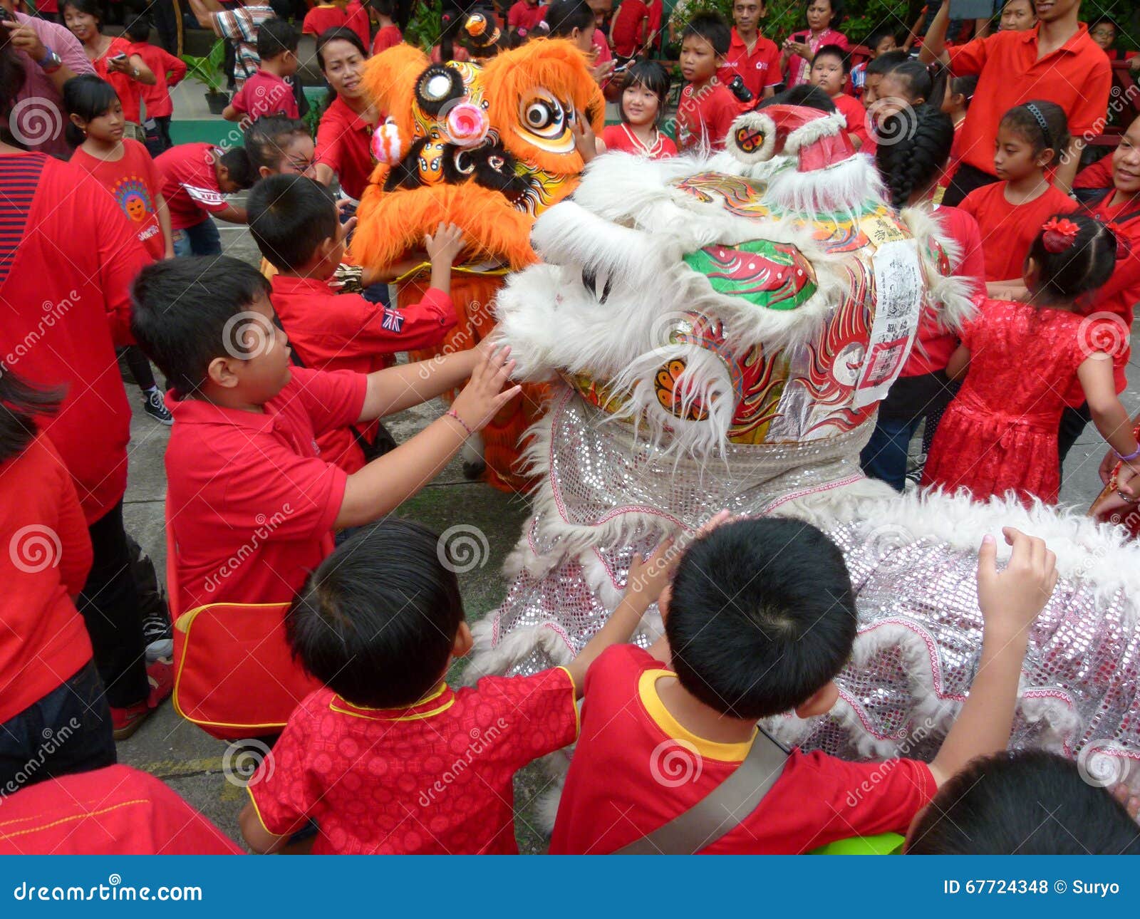 Learning chinese culture editorial stock photo. Image of students ...