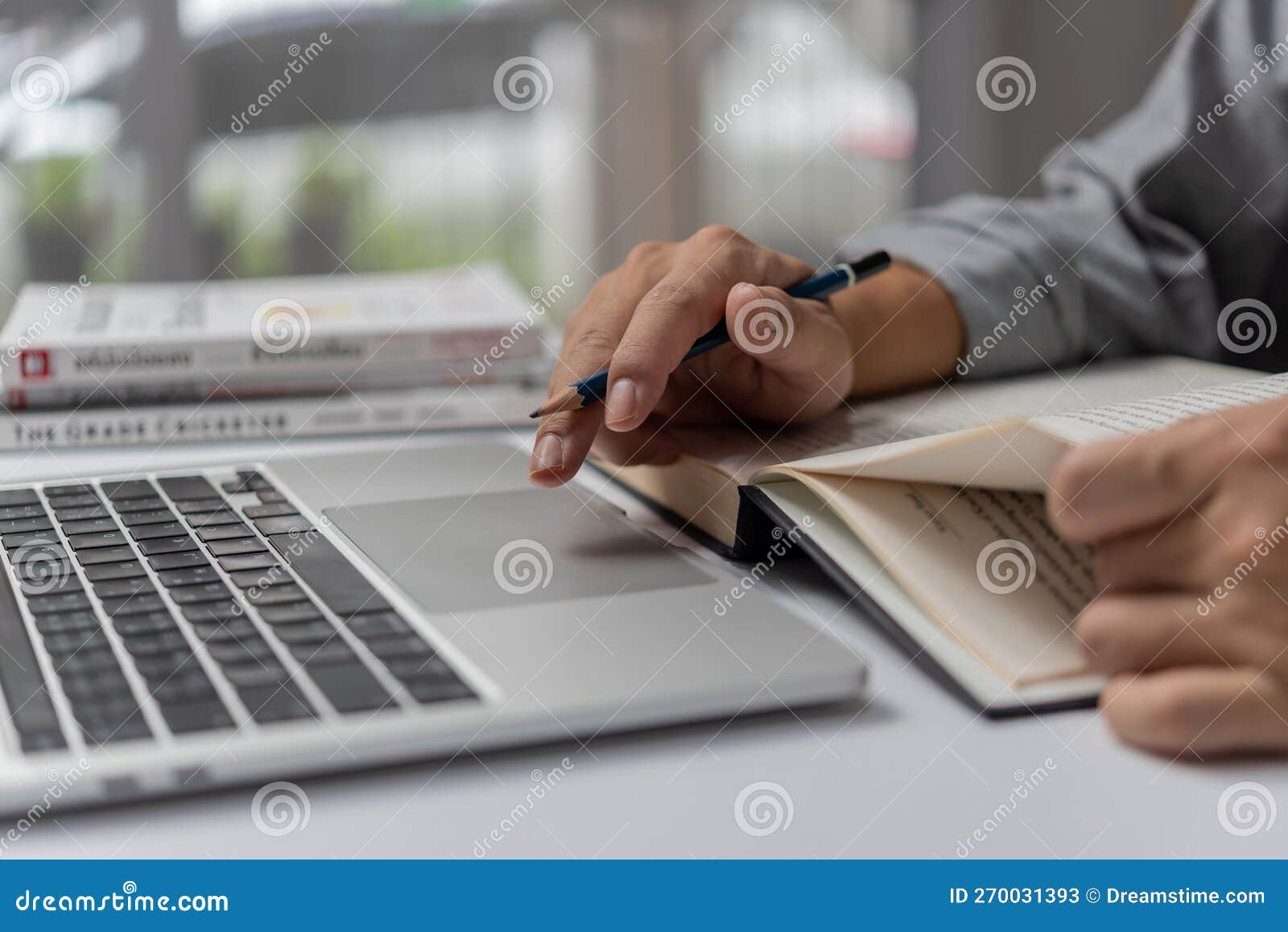 Learning Online Class by Using Laptop Computer and Writing Notebook at ...