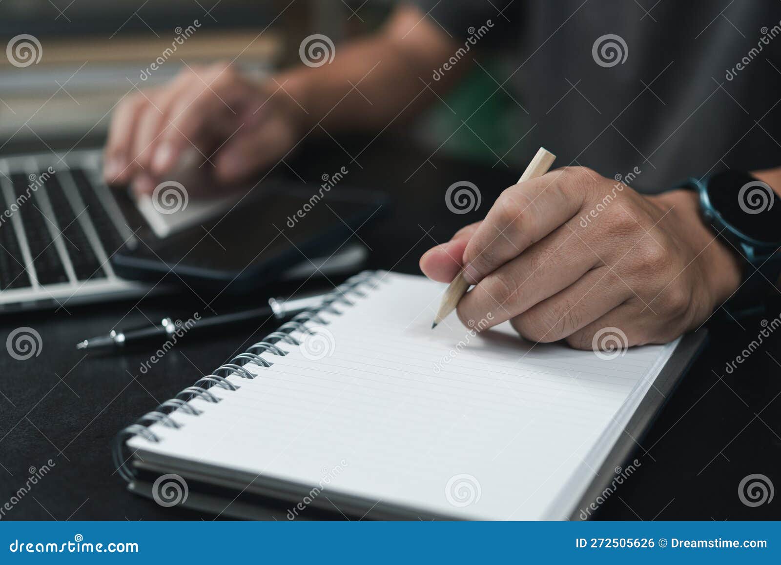 Learning Online Class by Using Laptop Computer and Writing Notebook at ...