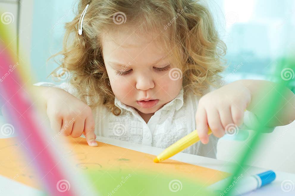 Learning to draw stock image. Image of diligent, drawing - 33379813