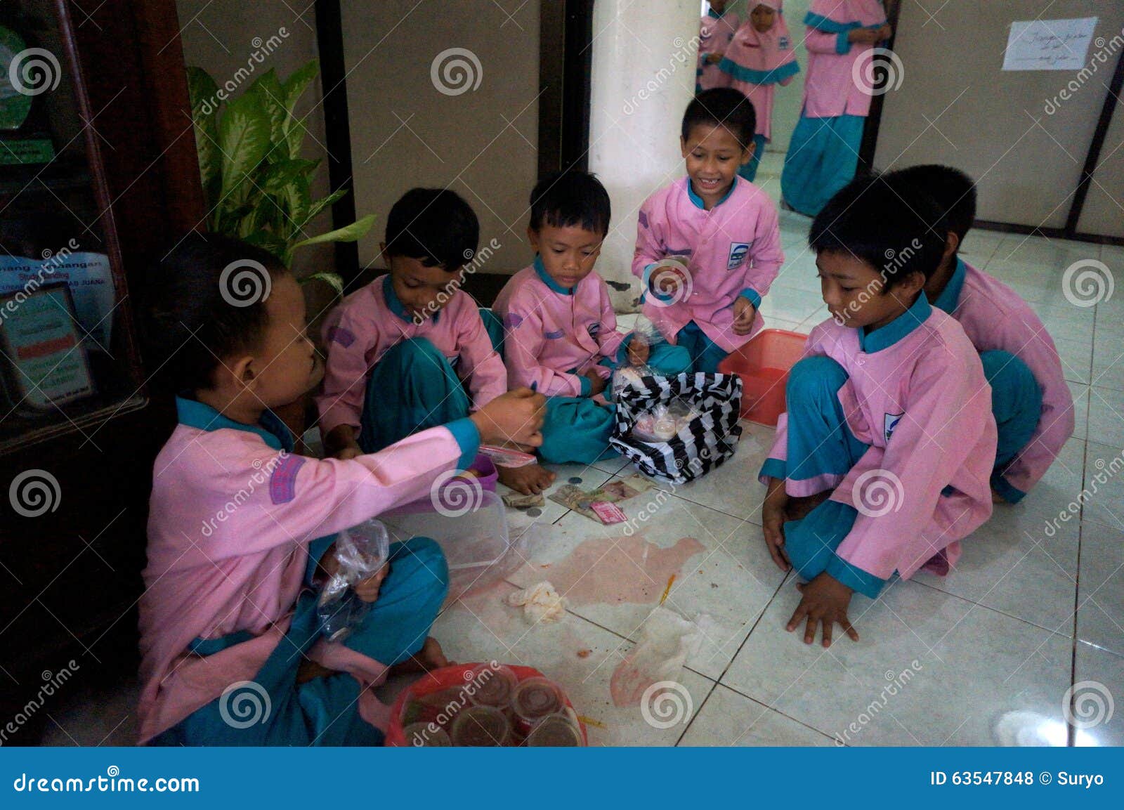 Learning to trade editorial stock photo. Image of learning - 63547848