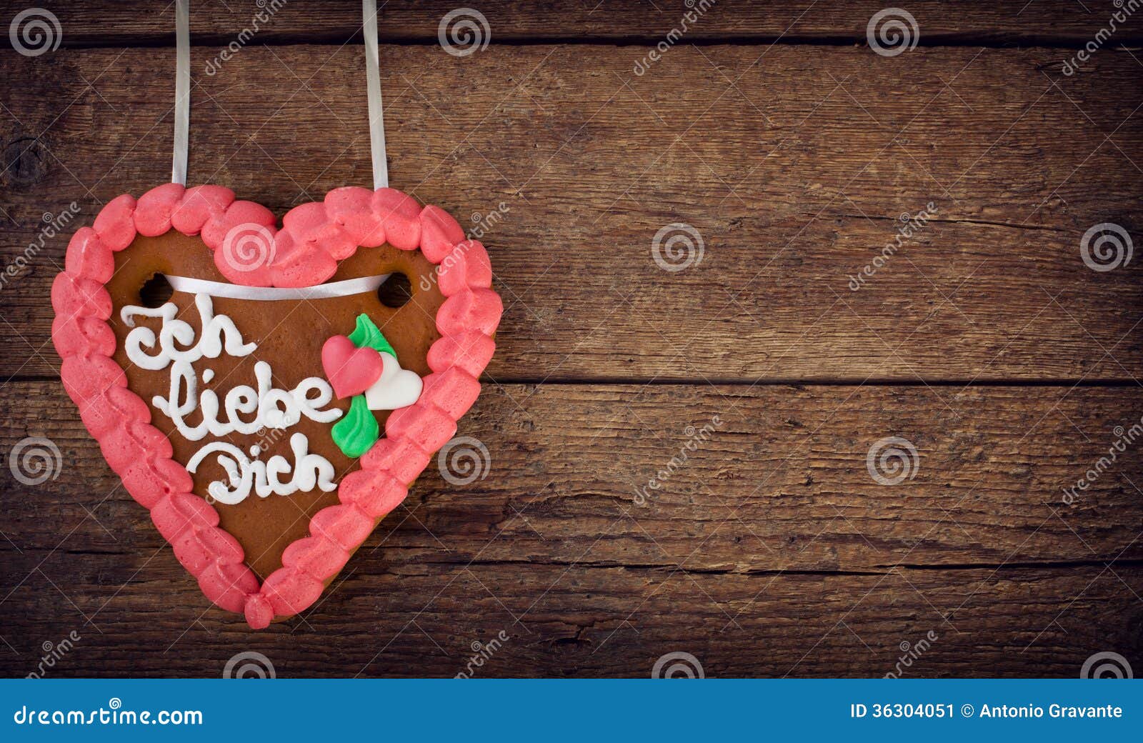 Lebkuchenherzen Gingerbread Heart Cookie Stock Image - Image of bread ...