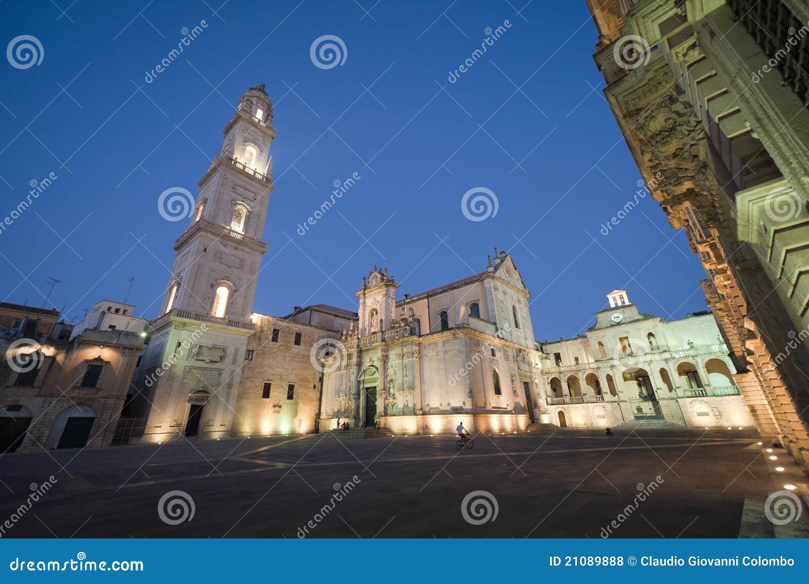 Lecce (Apulia, Italy): the Main Square by Night Stock Photo - Image of ...