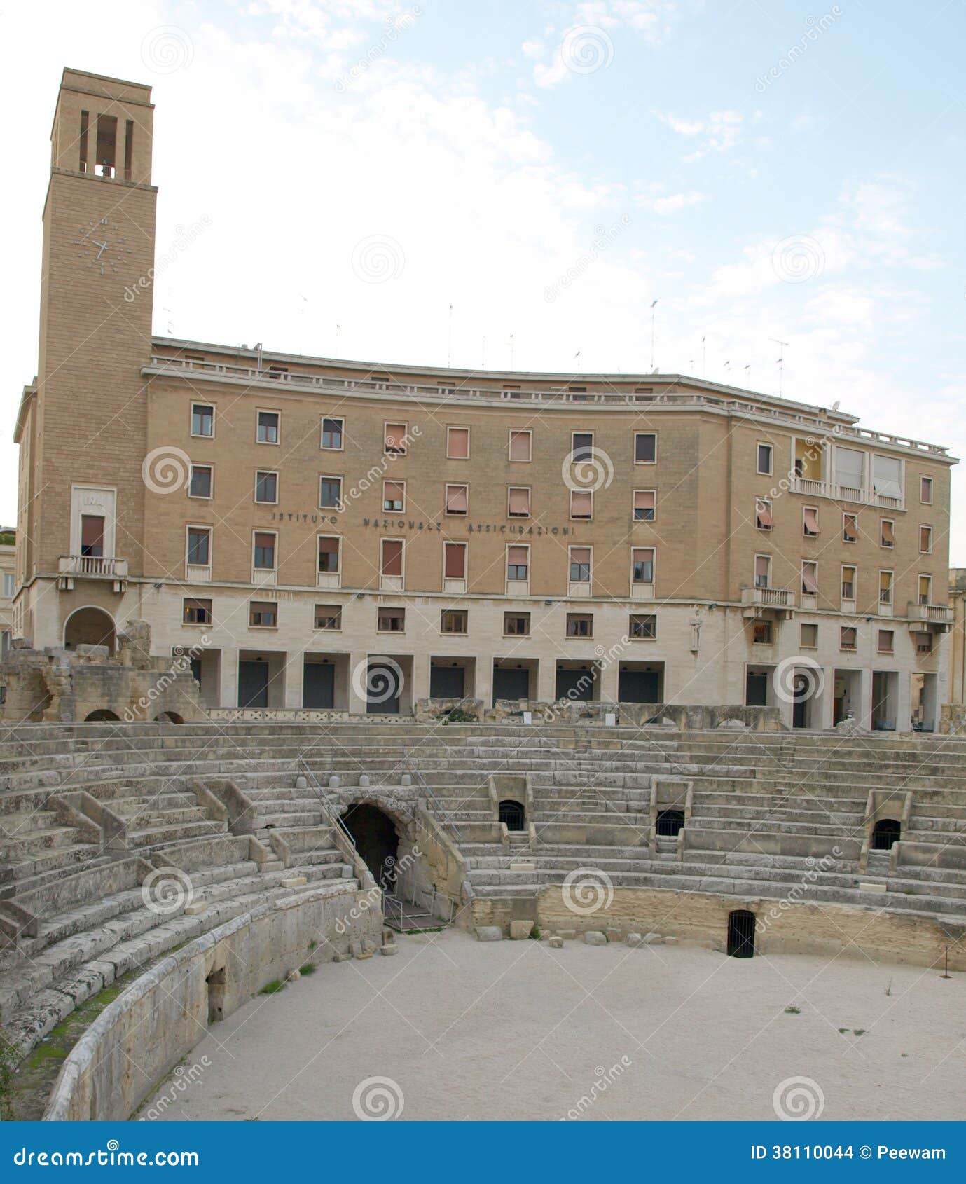 Roman Amphitheatre in Lecce, Puglia Italy Stock Photo - Image of unesco ...