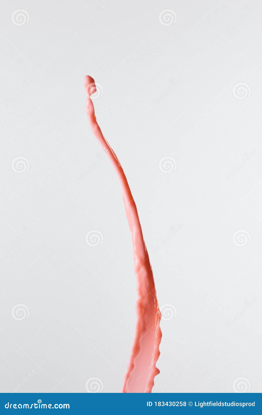 Leche Rosa Fresca Salpicada Aislada En Foto de archivo - Imagen de sano ...