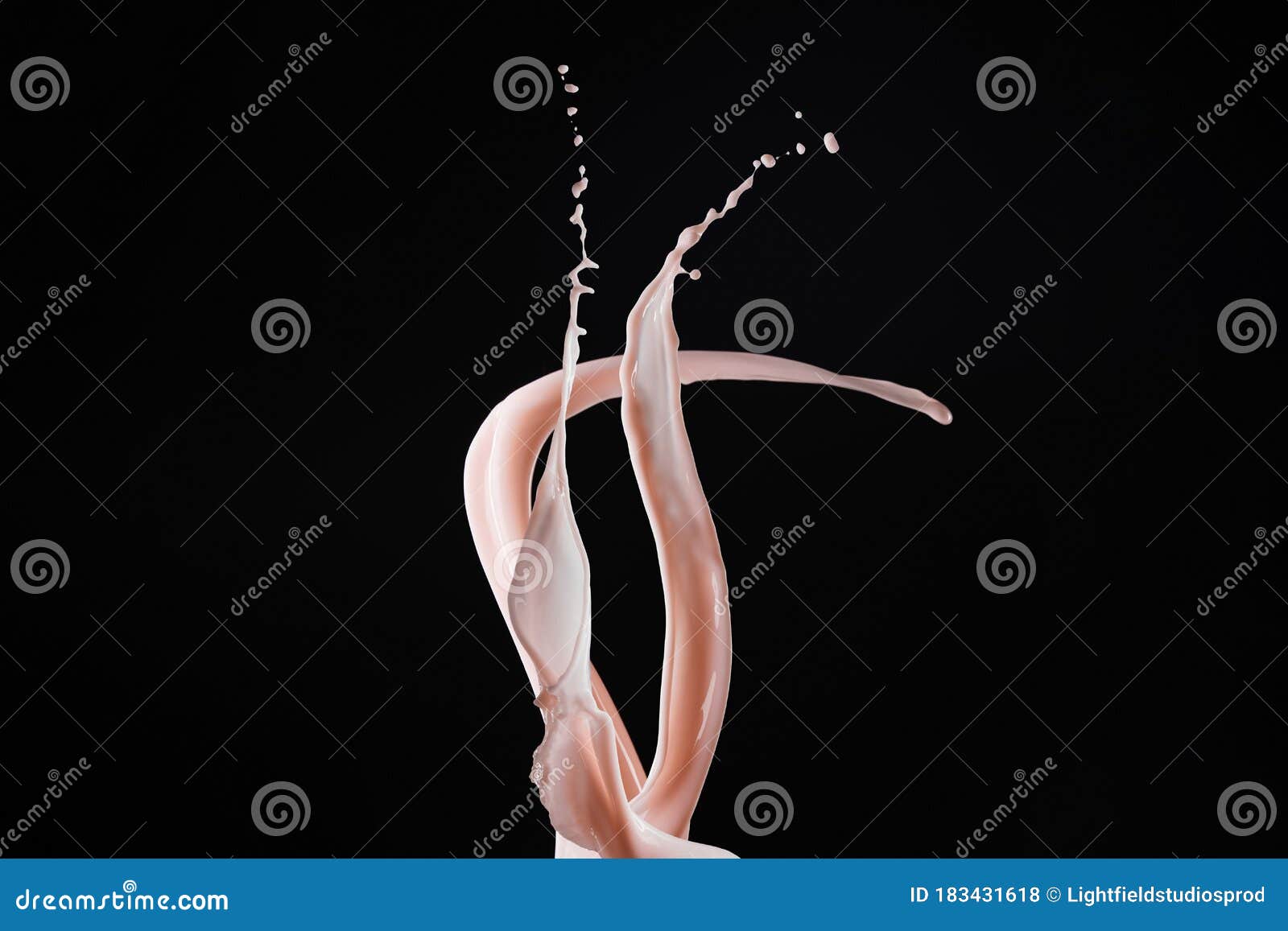 Leche Rosa Fresca Salpicada Aislada En Foto de archivo - Imagen de ...