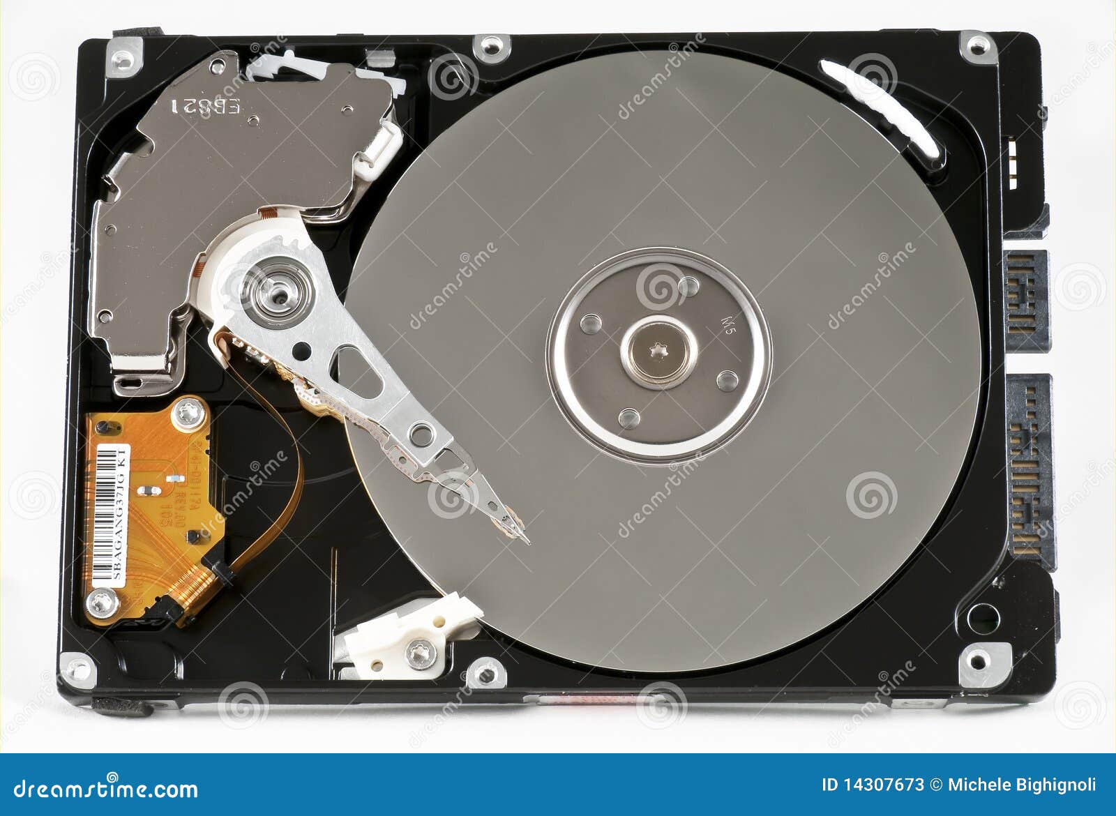 Lecteur de disque dur image stock. Image du interne, disque - 14307673