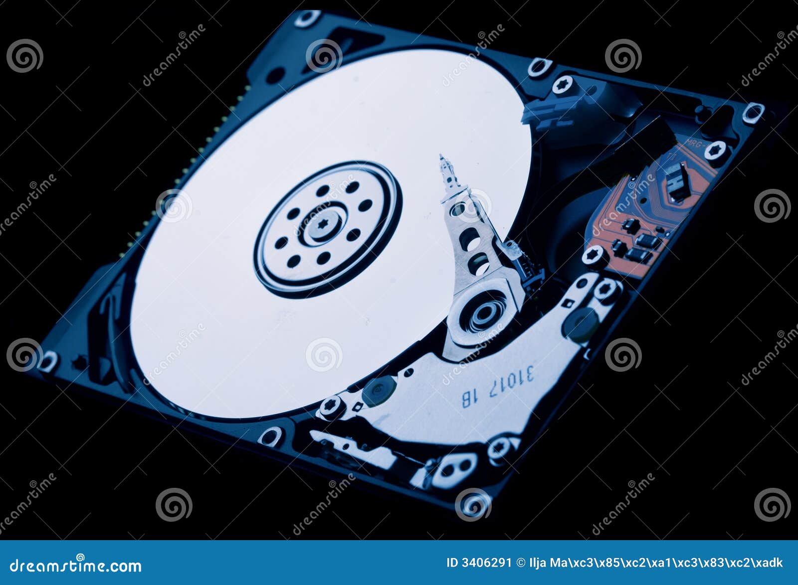 Lecteur de disque dur image stock. Image du moderne, dispositif - 3406291