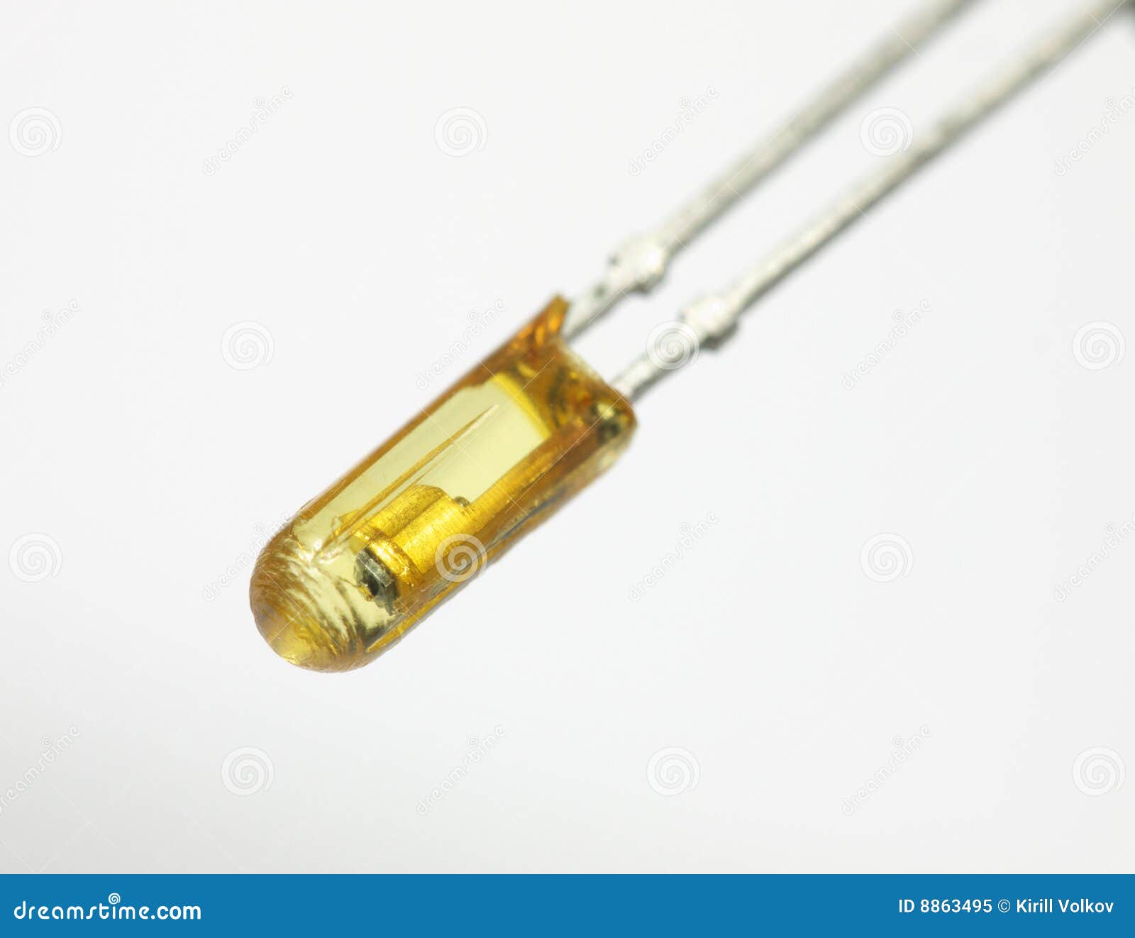 LED giallo immagine stock. Immagine di chiusura, trasparente - 8863495