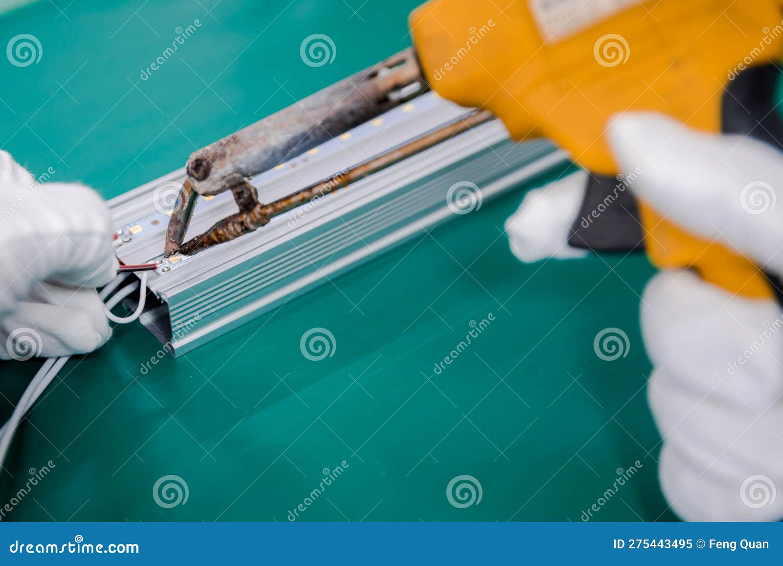 LED Light Bulb Production Factory, the Production Process of Light ...