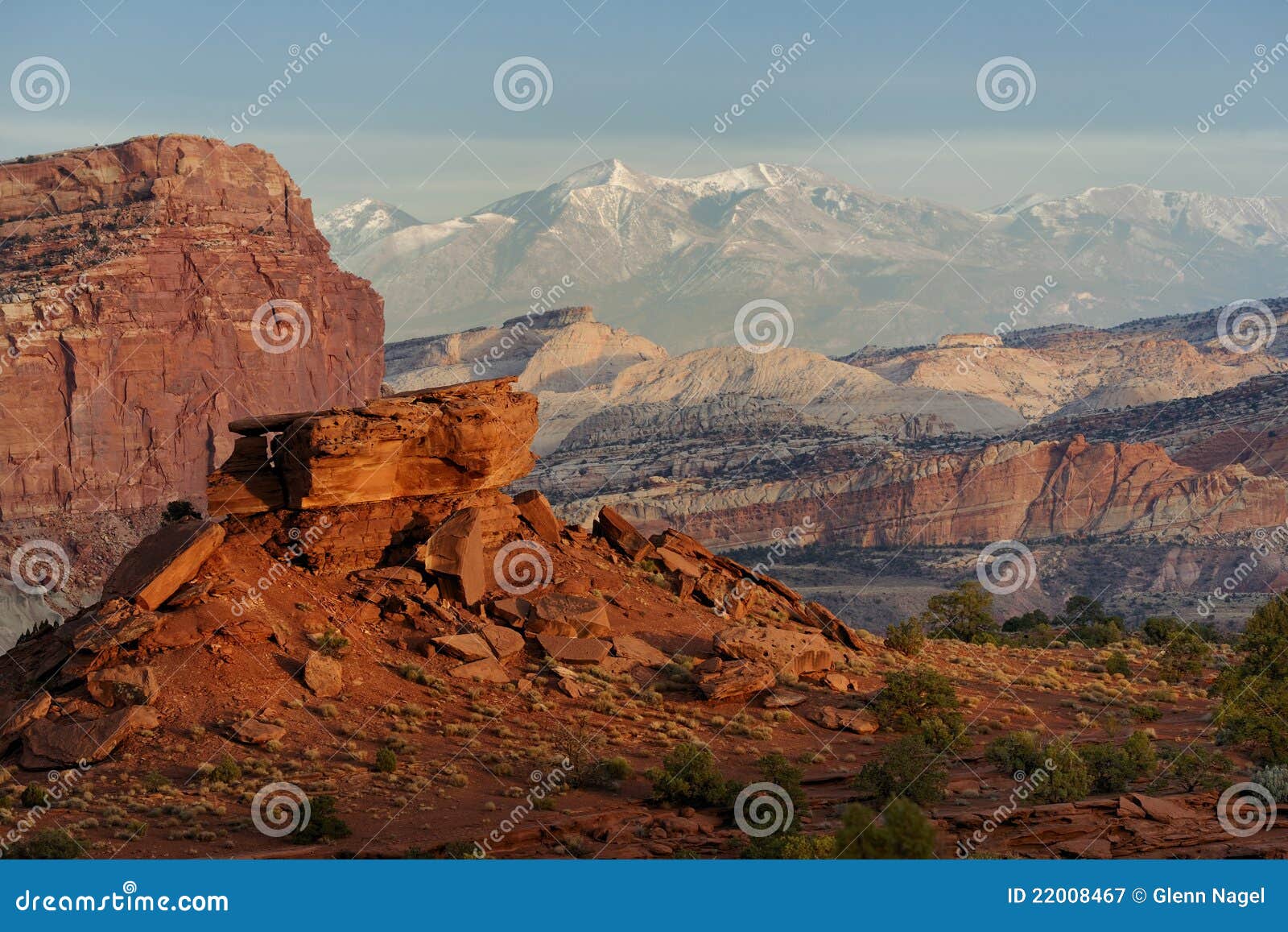 Ledges of rock cliffs stock image. Image of outdoors - 22008467