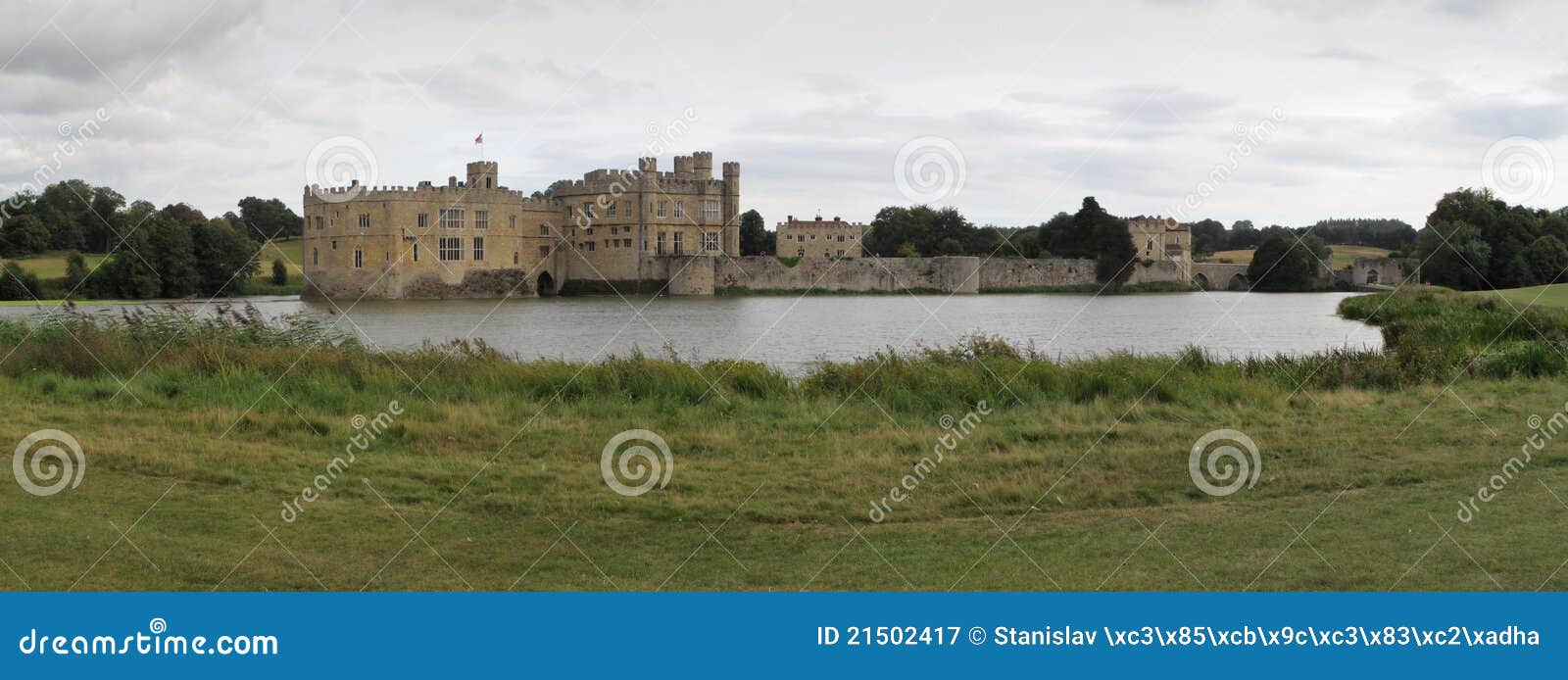 Leeds Castle, Kent, England Stock Image - Image of heritage, historical ...