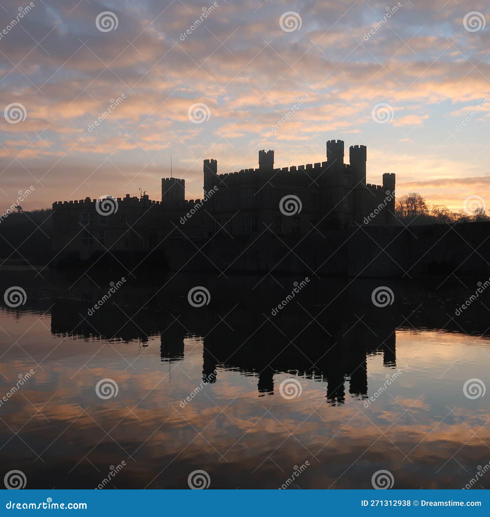 Leeds Castle at Sunrise in Spring. Stock Photo - Image of historic ...