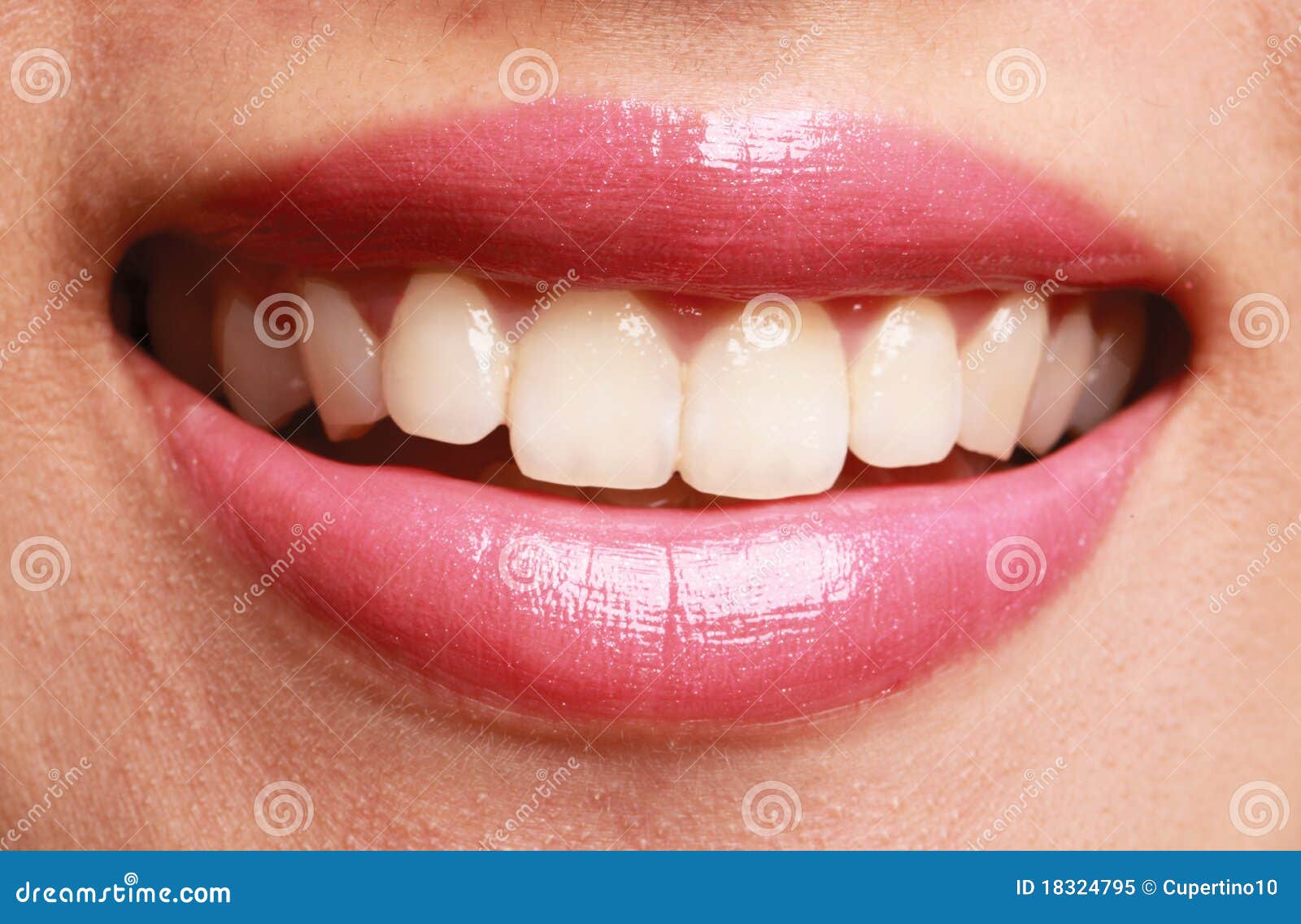 Leende fotografering för bildbyråer. Bild av lyckligt - 18324795