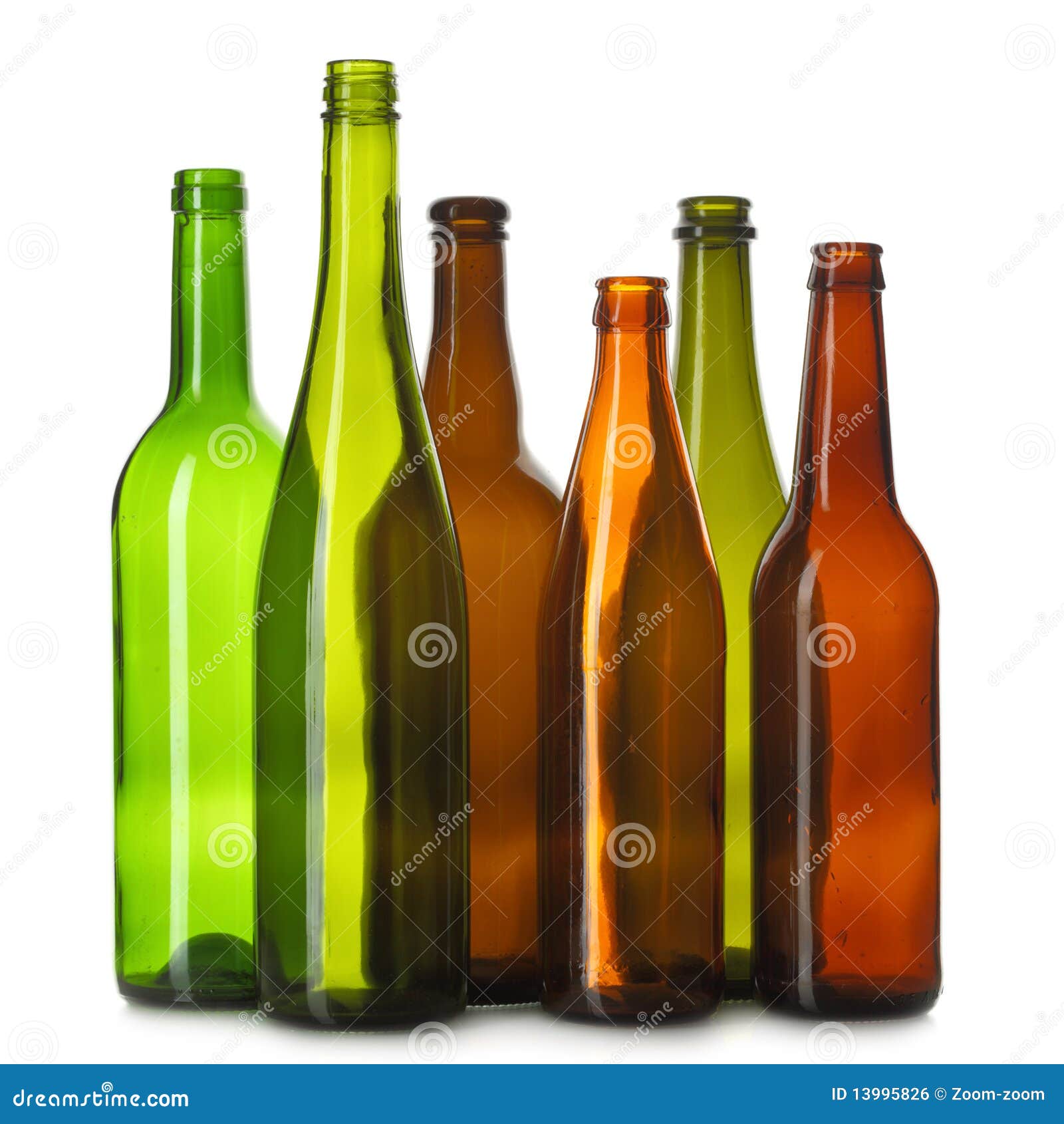 Leere Flaschen stockfoto. Bild von geöffnet, glas, lokalisierung - 13995826