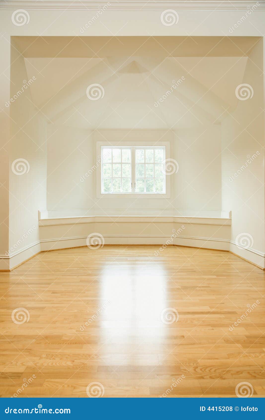 Leerer Raum stockfoto. Bild von wohnung, architektur, fotographie - 4415208