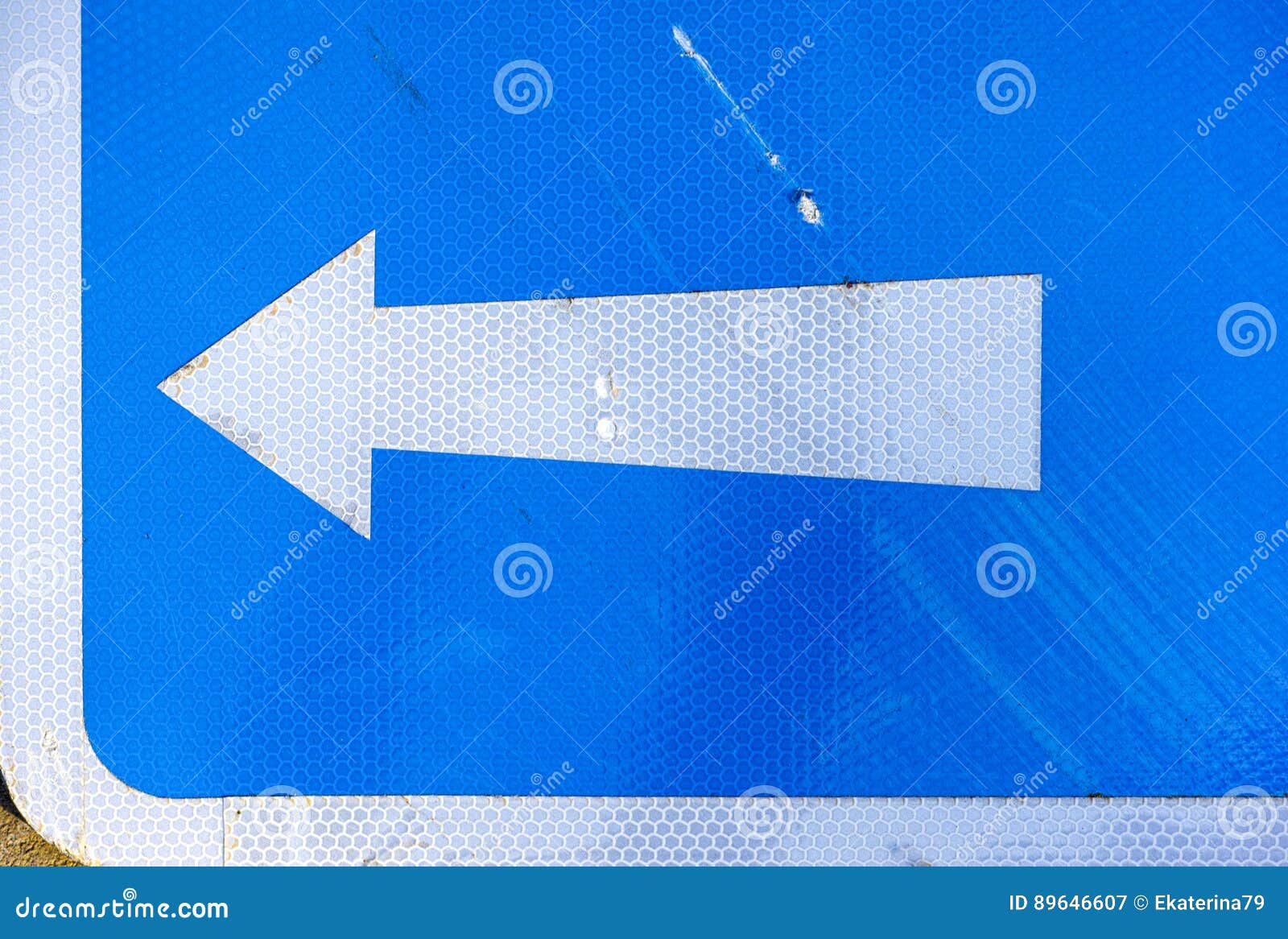 Left Arrow Easel Sign. Direction Pointer. Hint, Help In Navigation ...