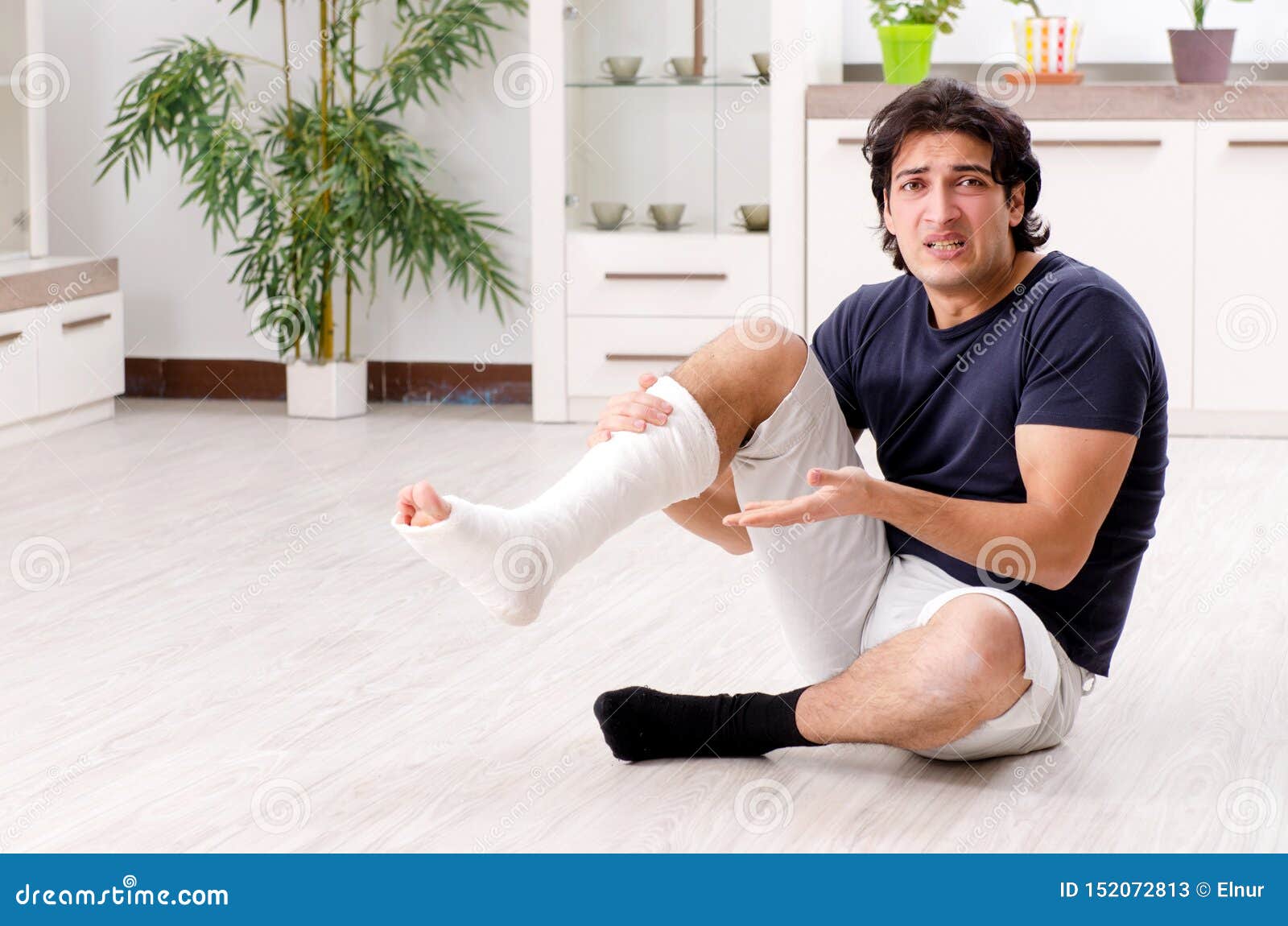 Leg Injured Young Man Suffering at Home Stock Image - Image of ache ...